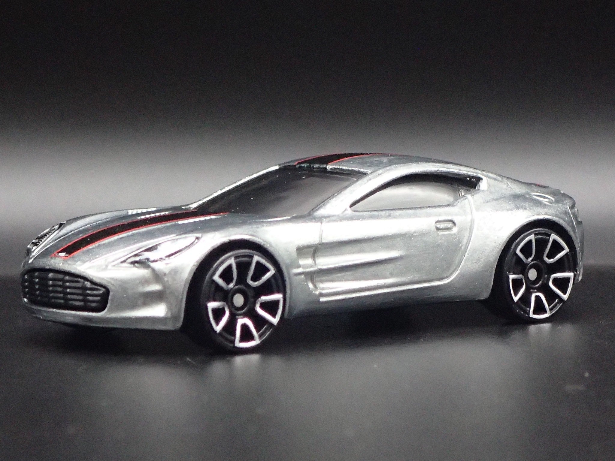 Aston Martin Replica Diarama