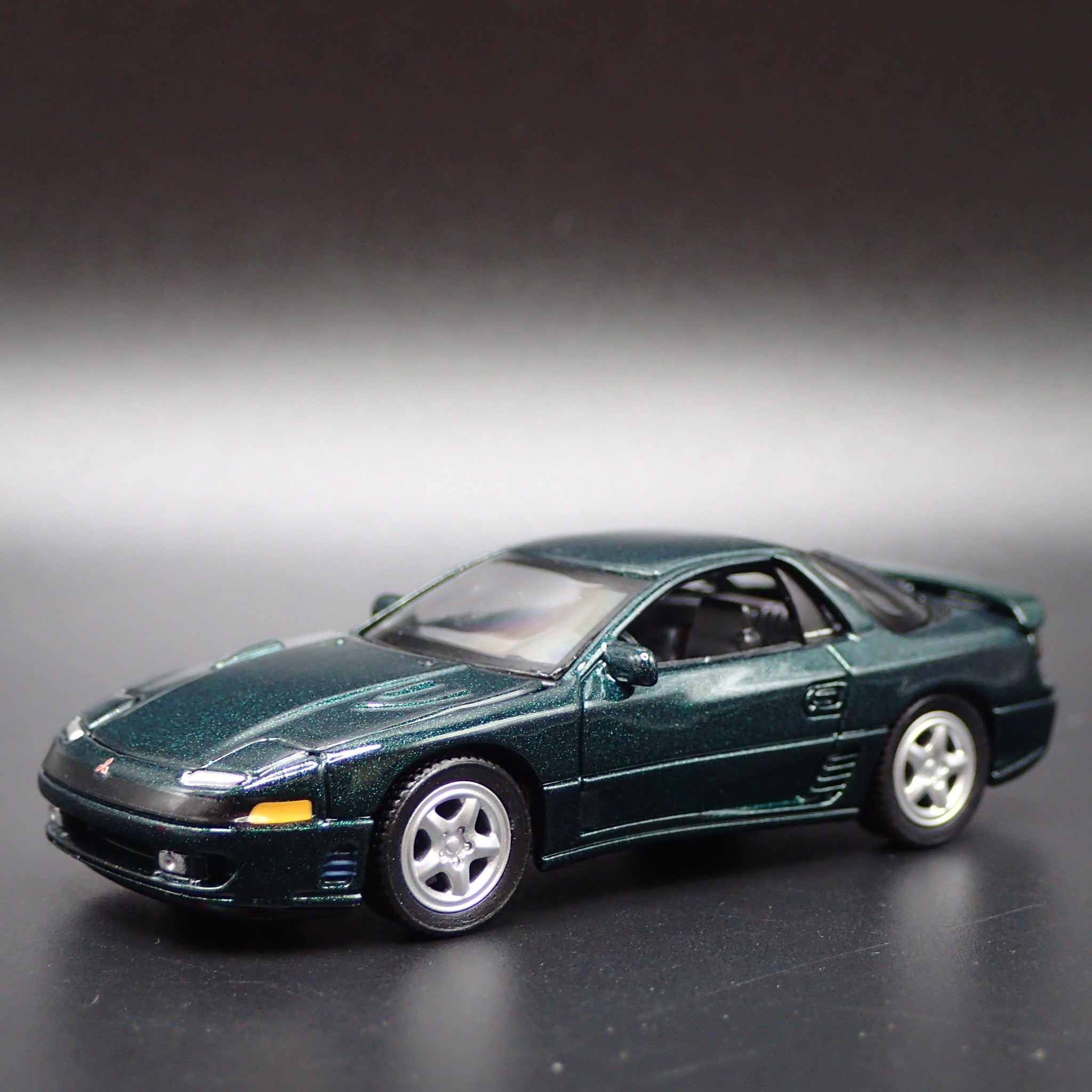 1990-2000 MITSUBISHI 3000GT VR4 1:64 SCALE COLLECTIBLE DIORAMA DIECAST – Burning Rubber Toy Company