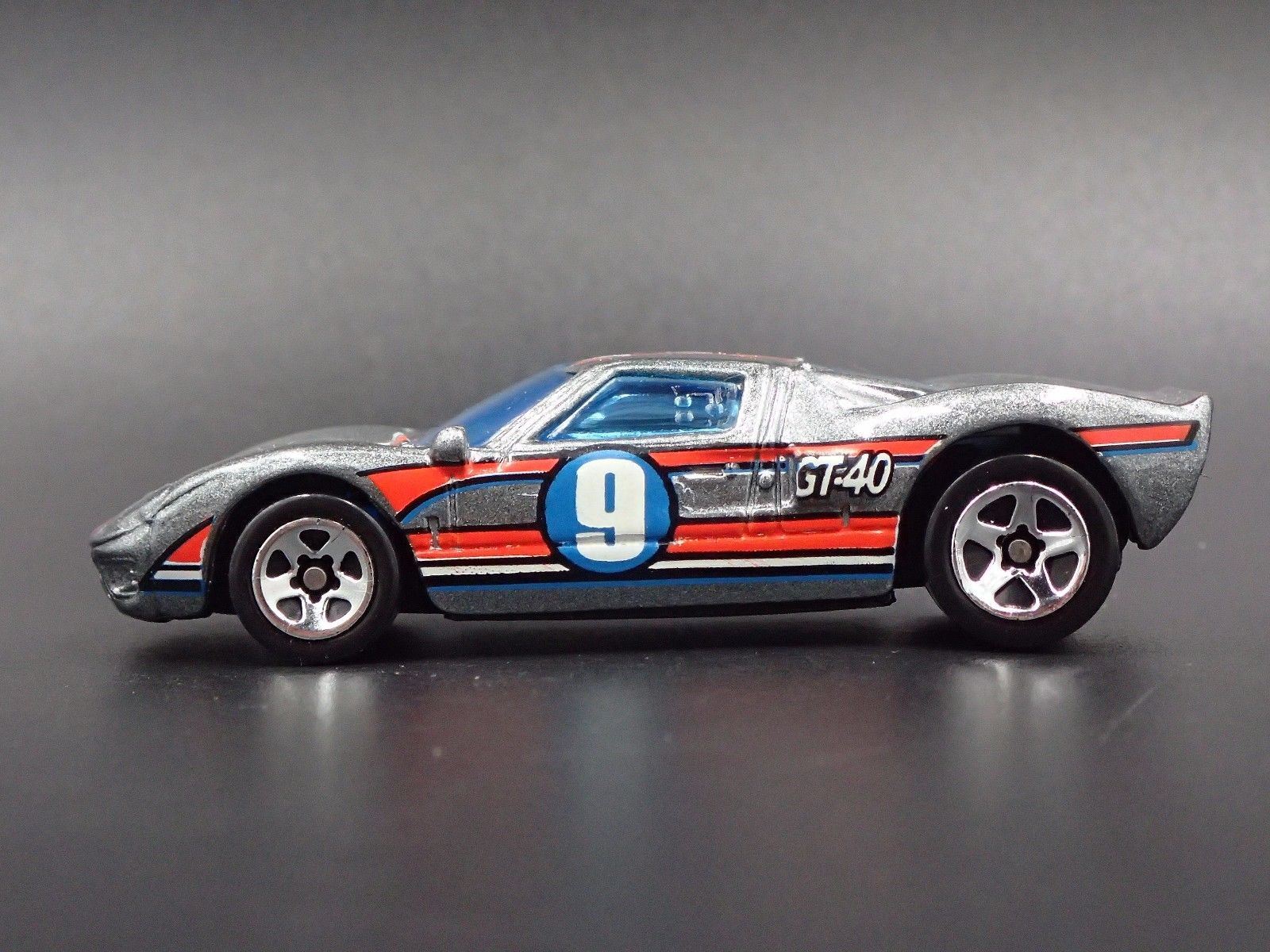 1965 65 FORD GT40 GRAY 1:64 SCALE LIMITED COLLECTIBLE DIORAMA DIECAST ...