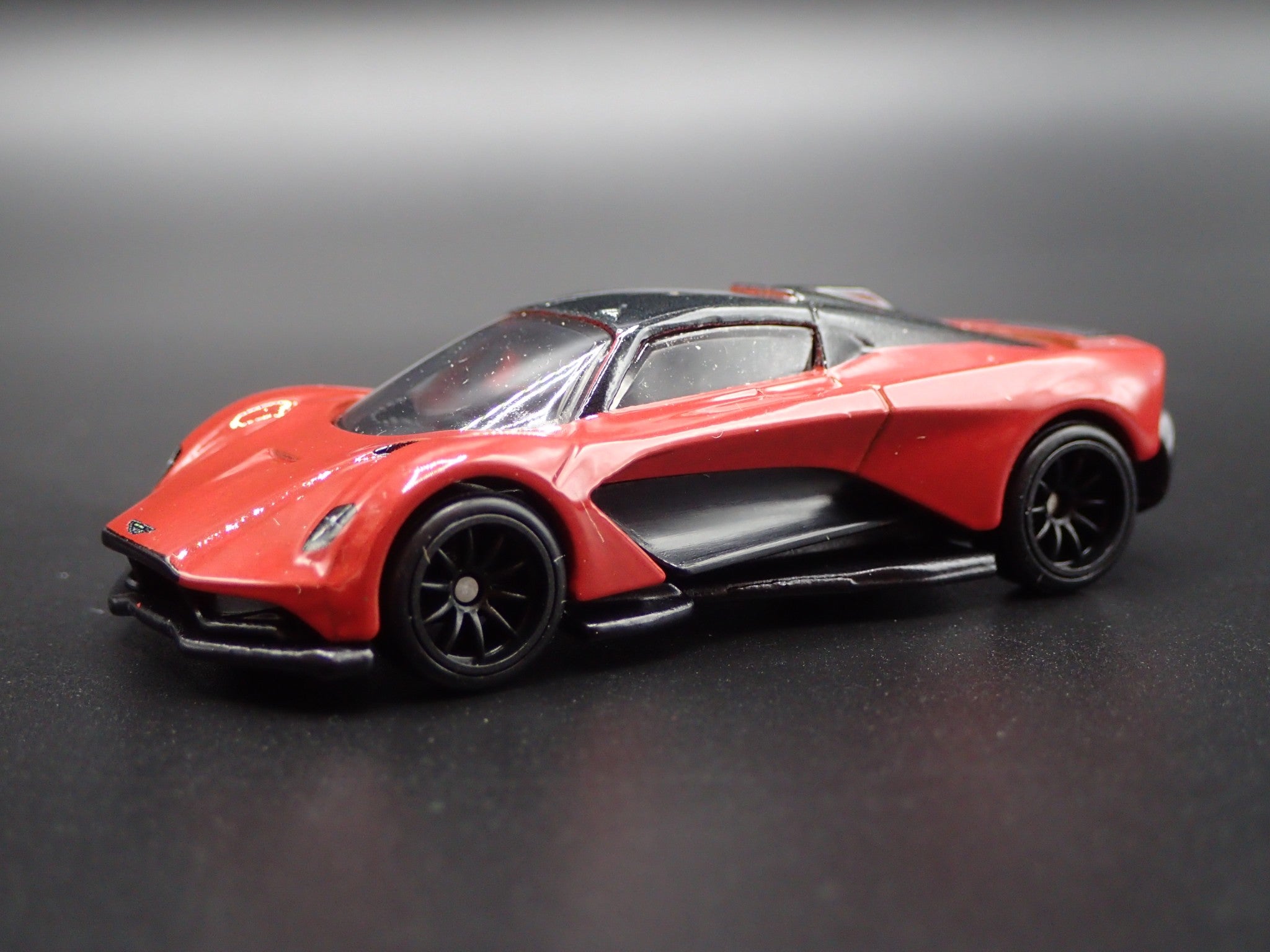 2019 19 ASTON MARTIN VALHALLA CONCEPT PROTOTYPE RED 1/64 SCALE DIECAST ...