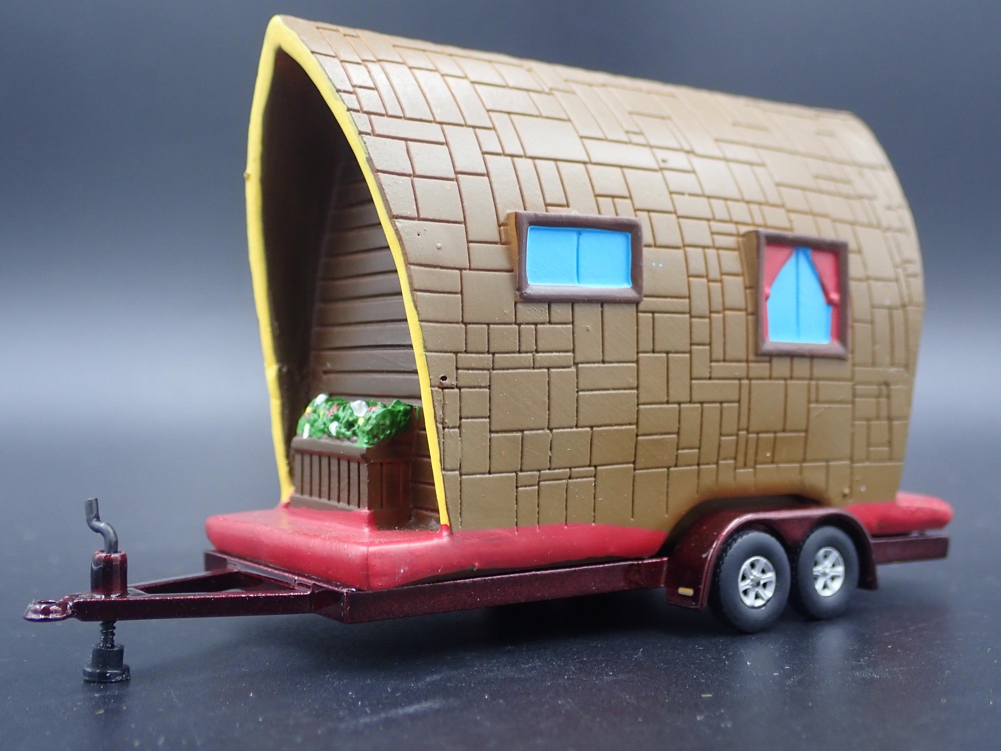 TINY HOME HOUSE CAMPER TRAILER W HITCH 1:64 SCALE DIORAMA DIECAST MODE ...