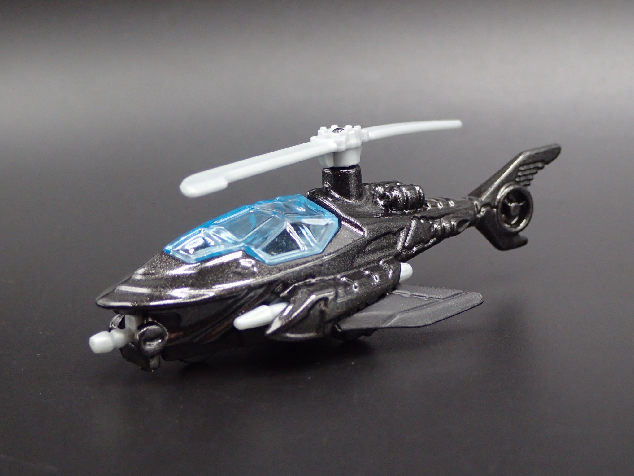 BATMAN BATCOPTER MOBILE RARE 1:64 SCALE COLLECTIBLE DIORAMA DIECAST MO ...
