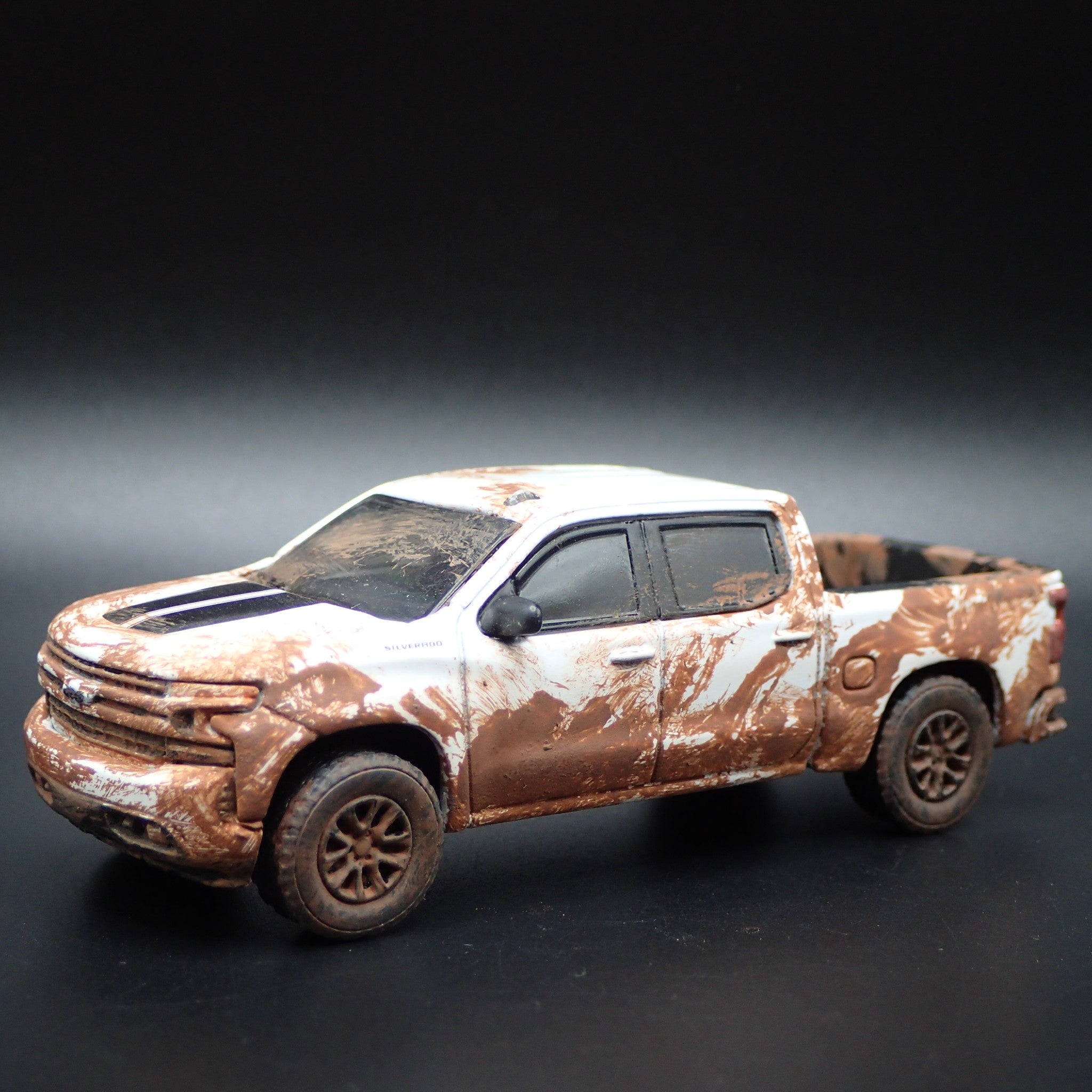2019-2025 CHEVY SILVERADO TRUCK RST RALLY MUDDY 1:64 SCALE DIECAST MOD ...