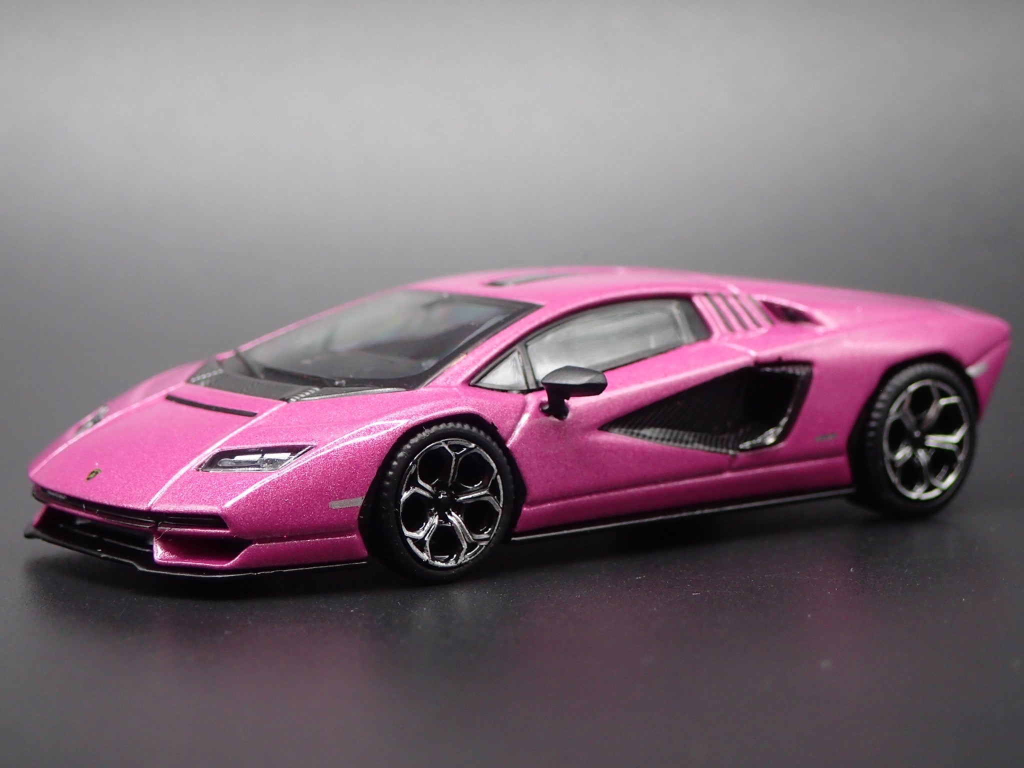 2021 21 LAMBORGHINI COUNTACH LPI 800-4 PURPLE 1:64 SCALE DIECAST MODEL ...