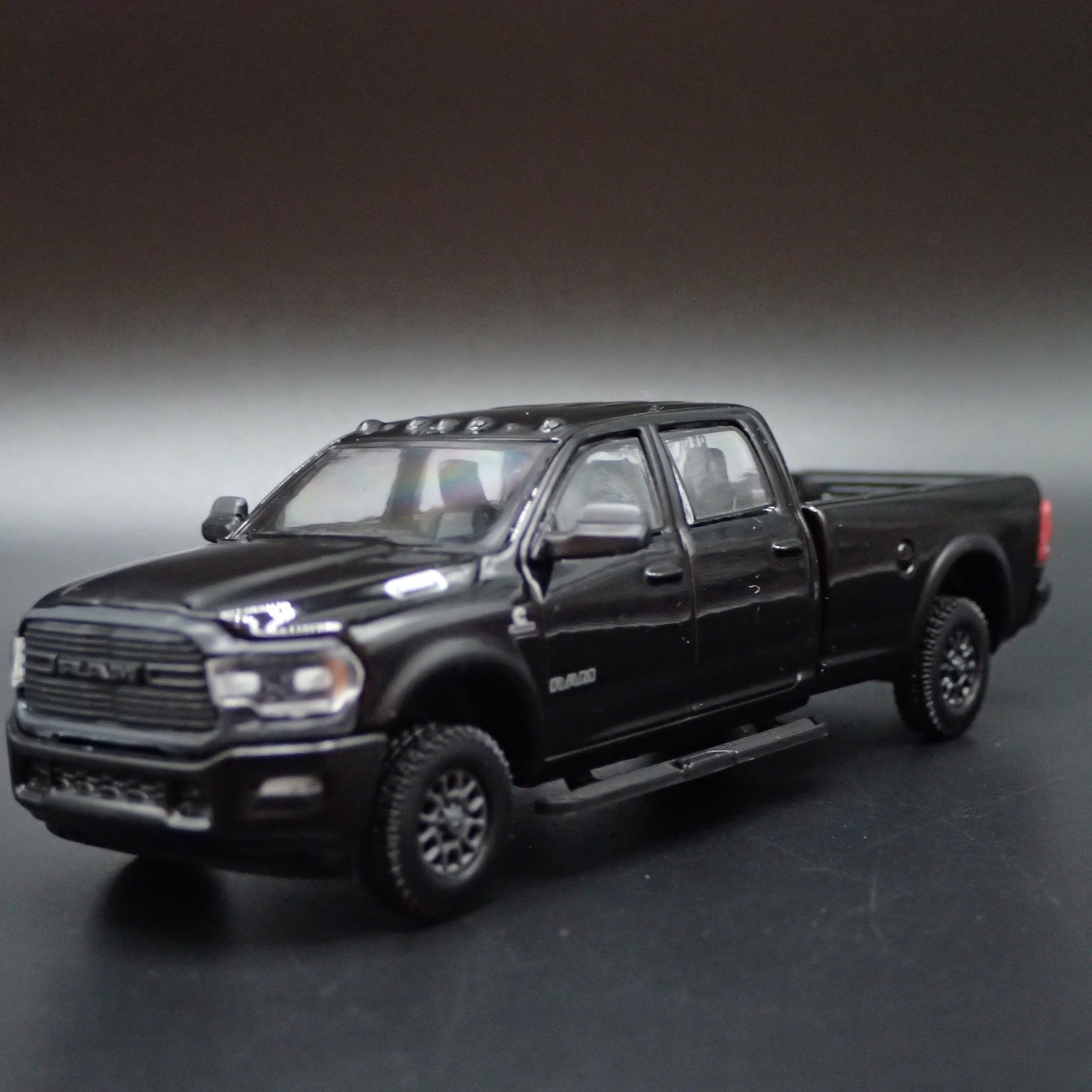 2019-2025 RAM 2500 LARAMIE CREW CAB TRUCK W/ HITCH 1/64 SCALE DIECAST ...