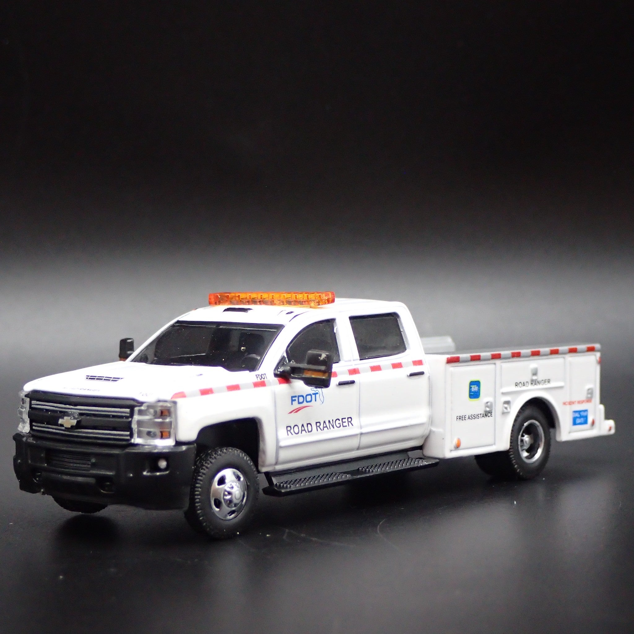 2018 CHEVY SILVERADO 3500 DUALLY SERVICE BED FDOT 1/64 SCALE DIECAST M ...