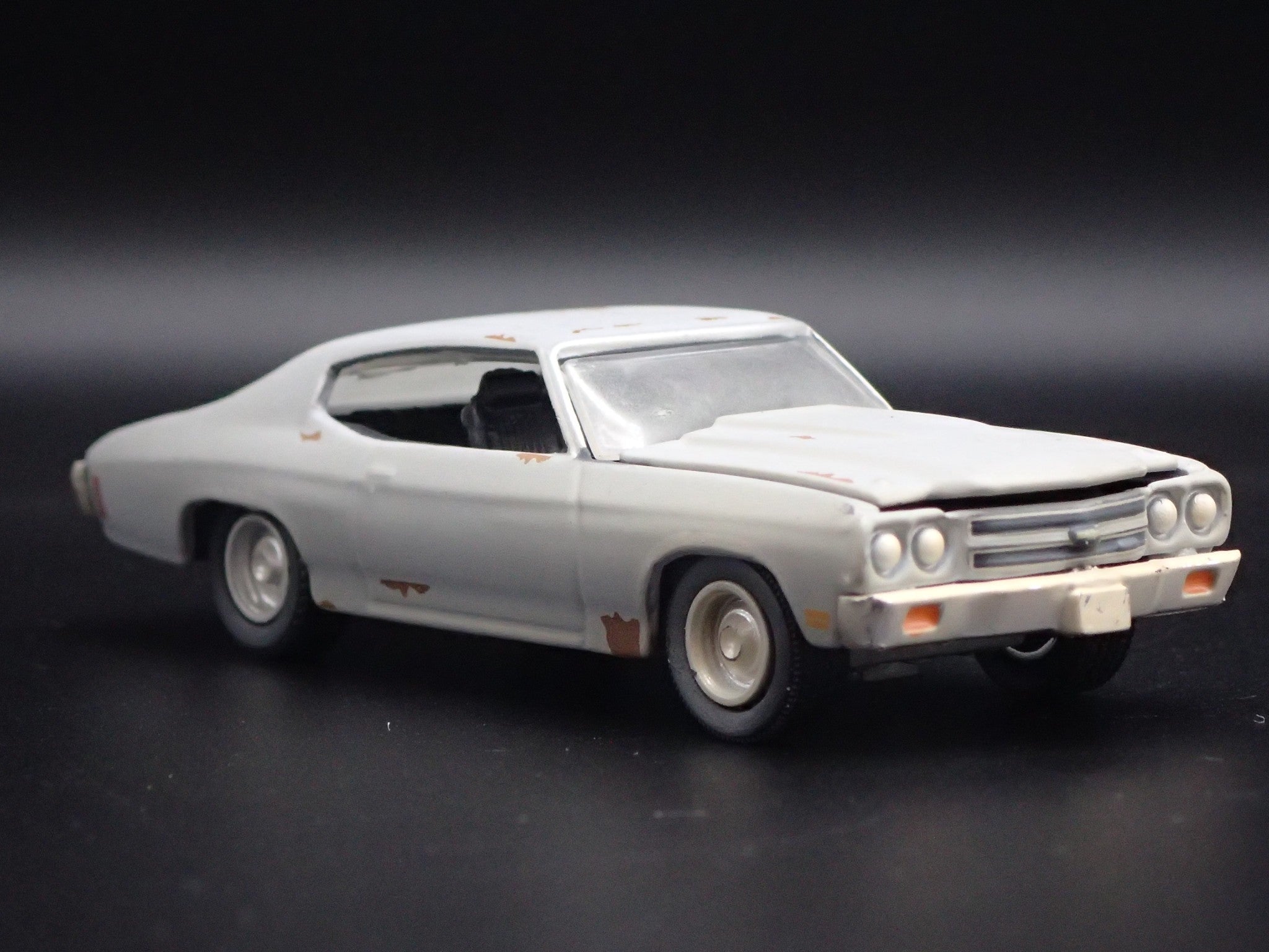 1970 70 CHEVY CHEVROLET CHEVELLE MALIBU BARN FIND 1:64 SCALE DIECAST M ...