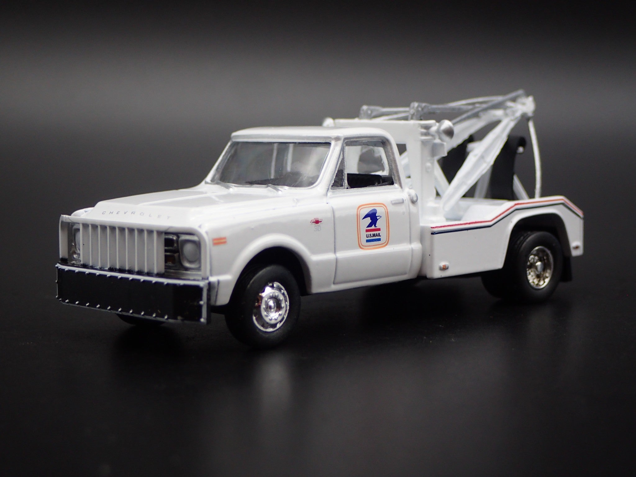 1968 68 CHEVROLET C30 DUALLY WRECKER TOW TRUCK USPS 1:64 SCALE DIECAST ...