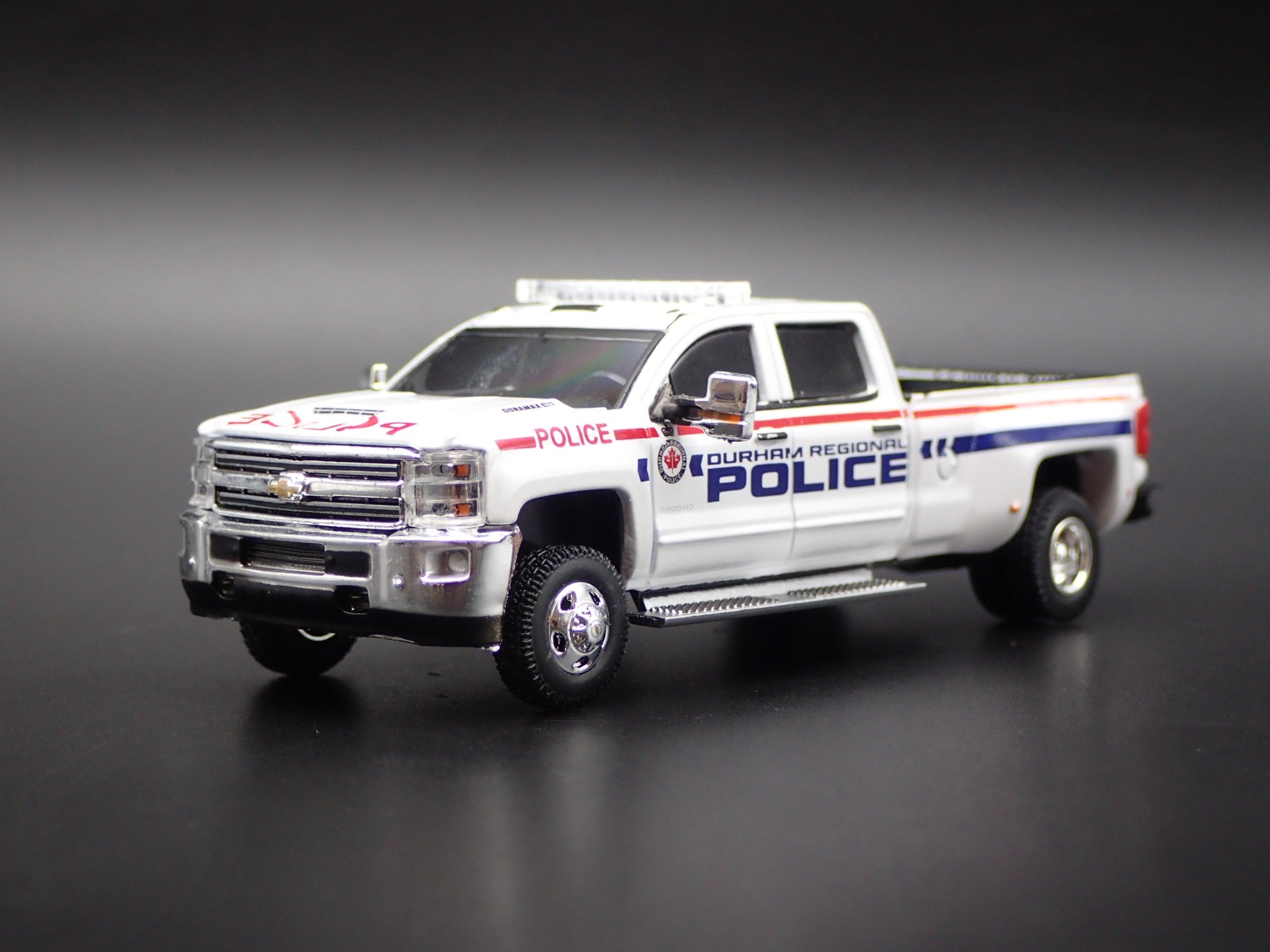 2018 CHEVY SILVERADO 3500HD DUALLY TORONTO POLICE 1:64 SCALE DIECAST M ...