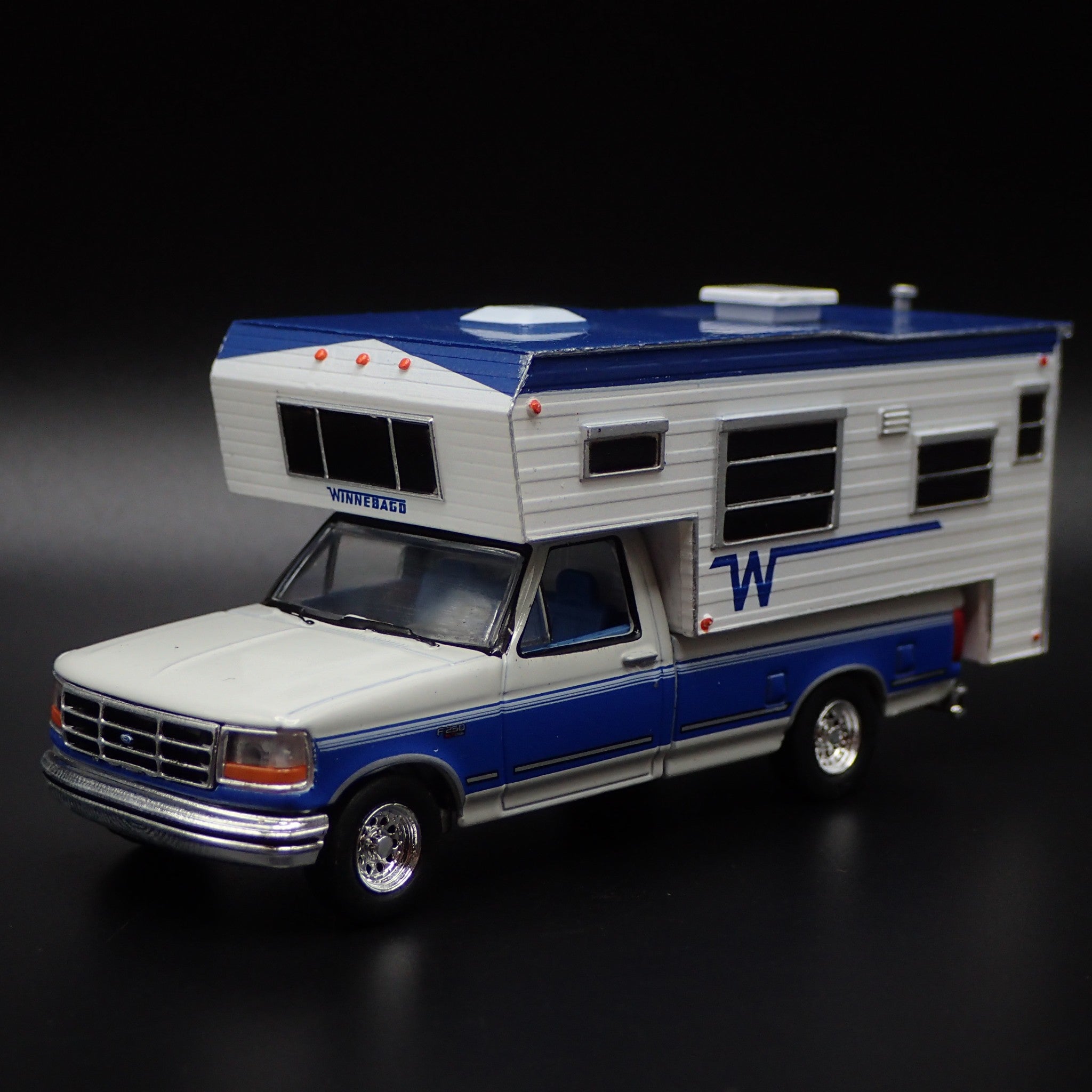 1992 92 FORD F250 PICKUP TRUCK W WINNEBAGO CAMPER 1/64 SCALE DIECAST M ...