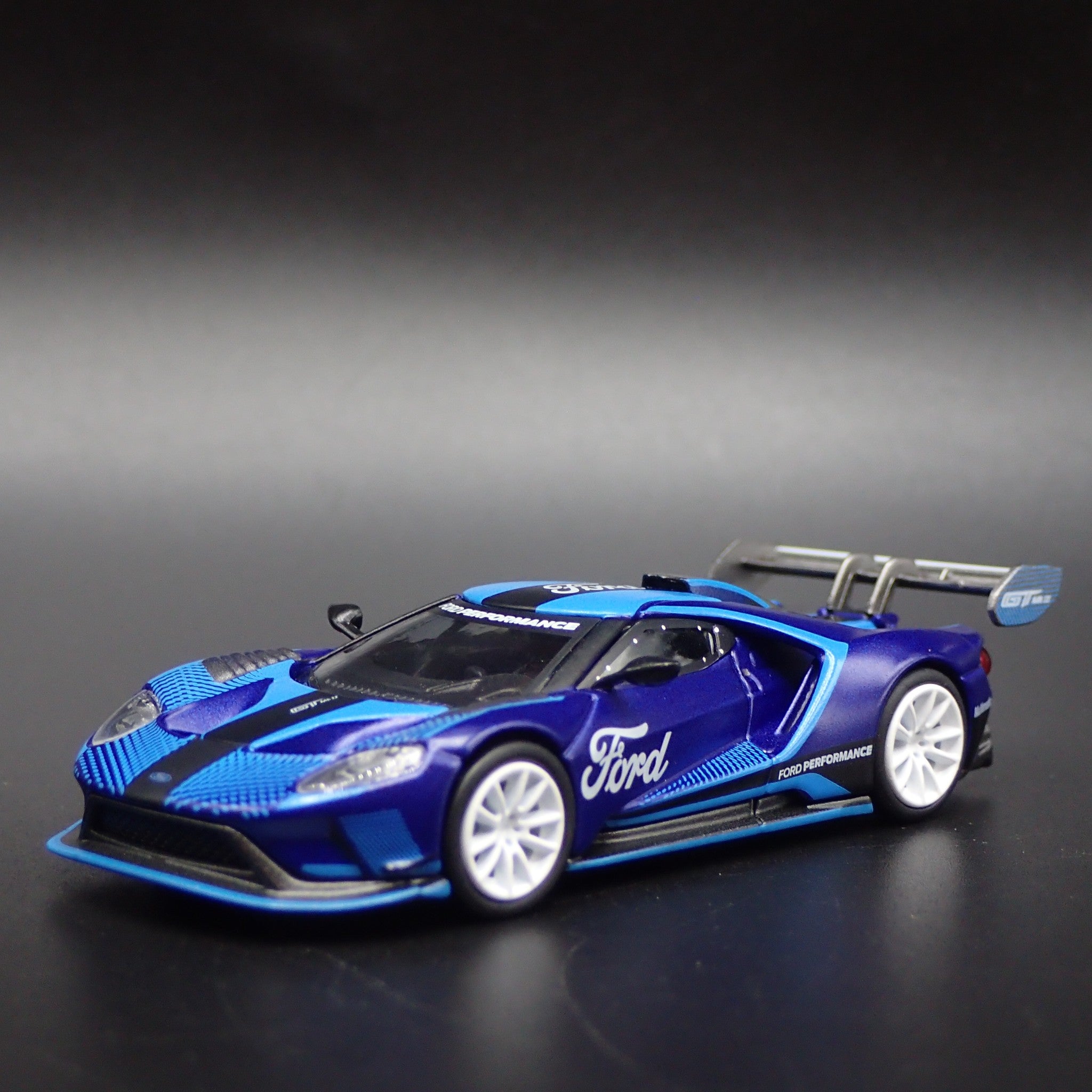 2017-2022 FORD GT MK II RACING SUPERCAR 1:64 SCALE DIORAMA DIECAST MOD ...