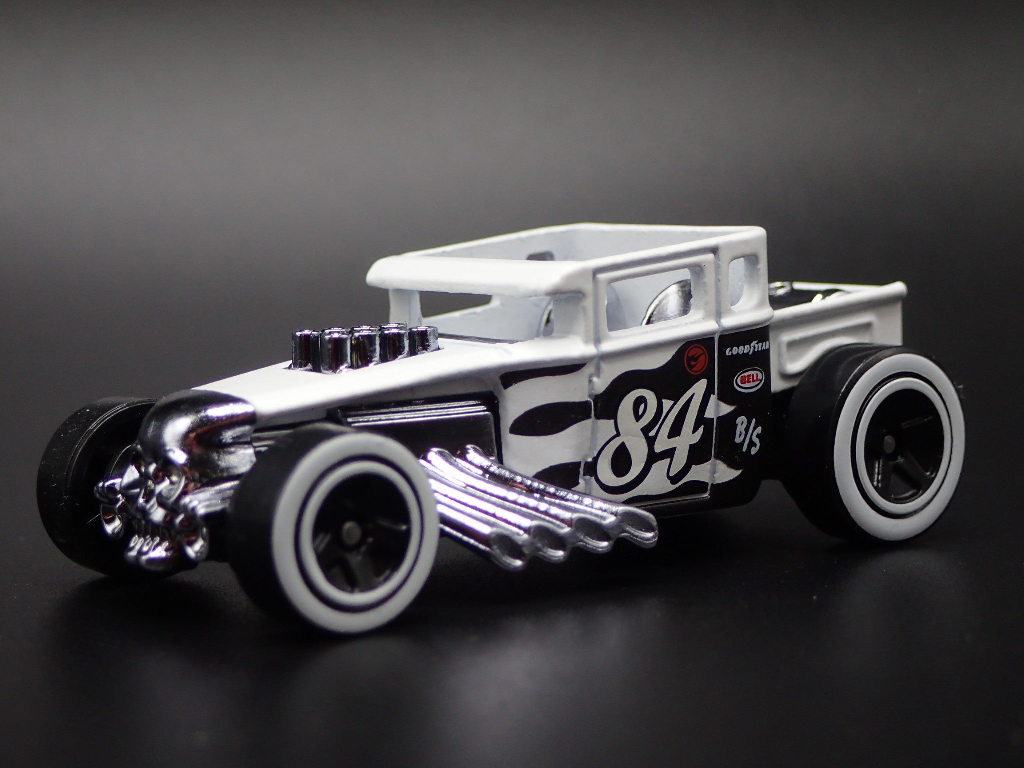 FORD CUSTOM BONE SHAKER HOT ROD WHITE 1:64 SCALE DIORAMA DIECAST MODEL ...