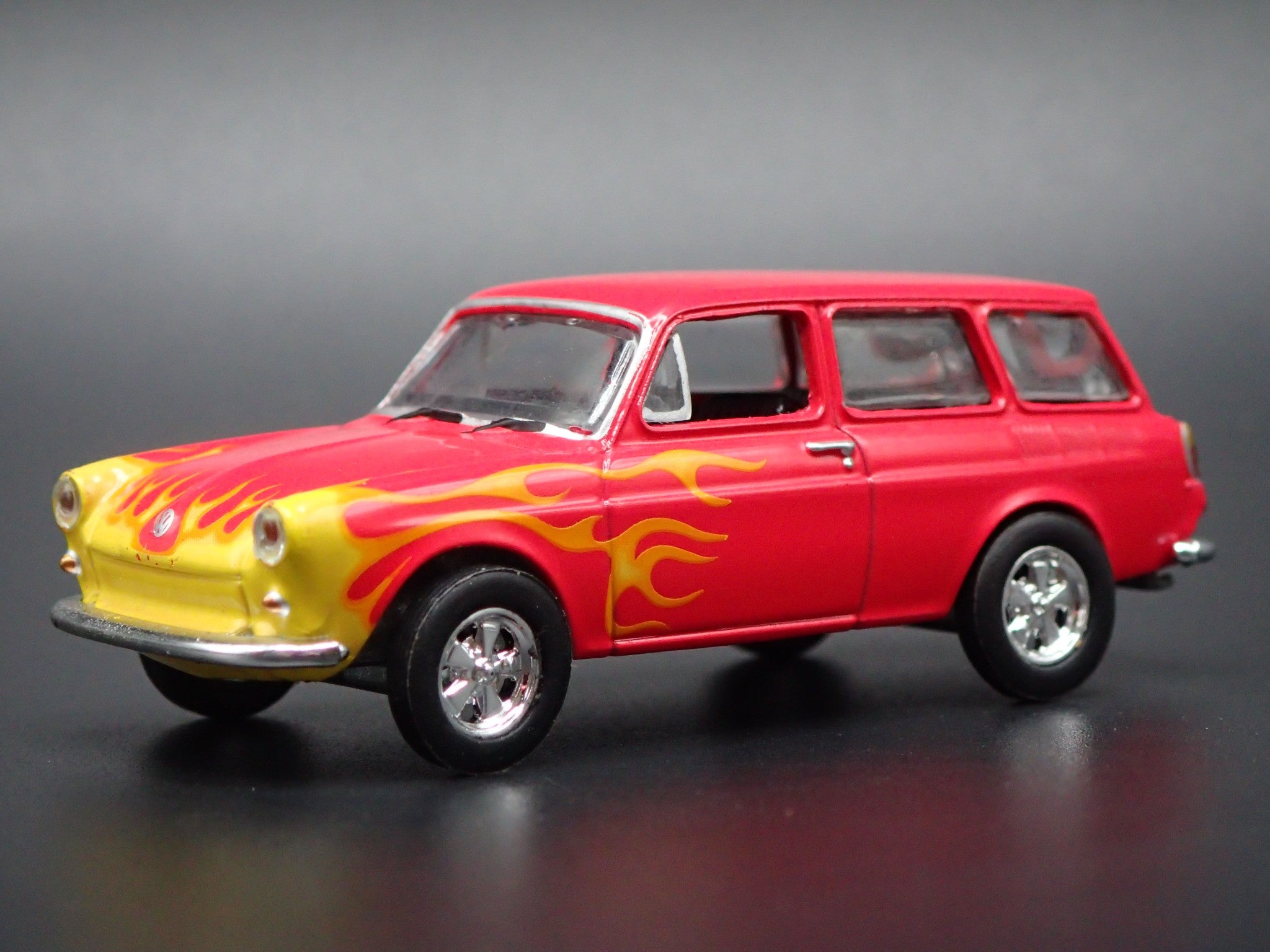 1961-1973 VW VOLKSWAGEN TYPE 3 SQUAREBACK RED 1:64 SCALE DIECAST MODEL ...
