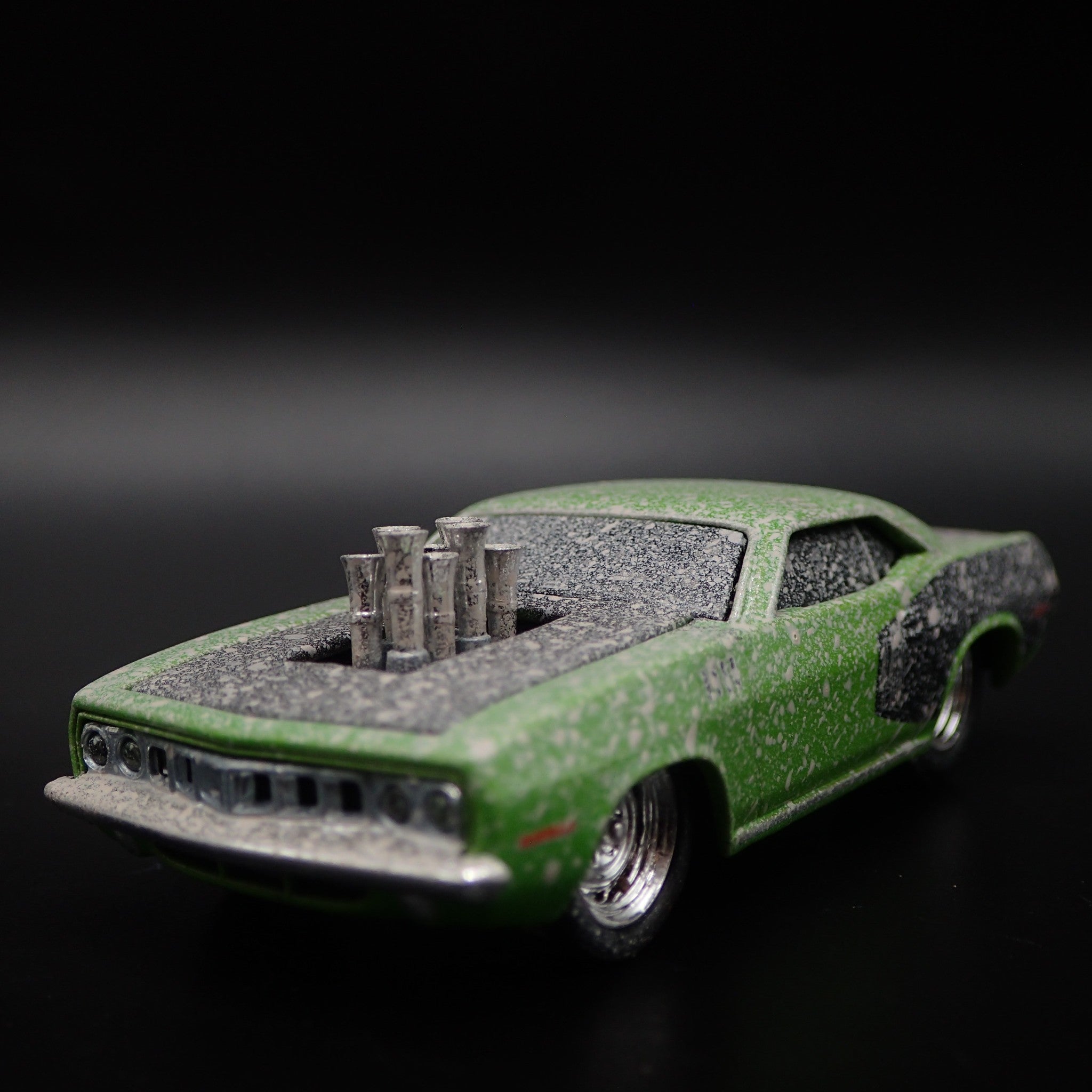 1971 71 PLYMOUTH HEMI CUDA 440 BARN FIND 1:64 SCALE DIORAMA DIECAST MO ...