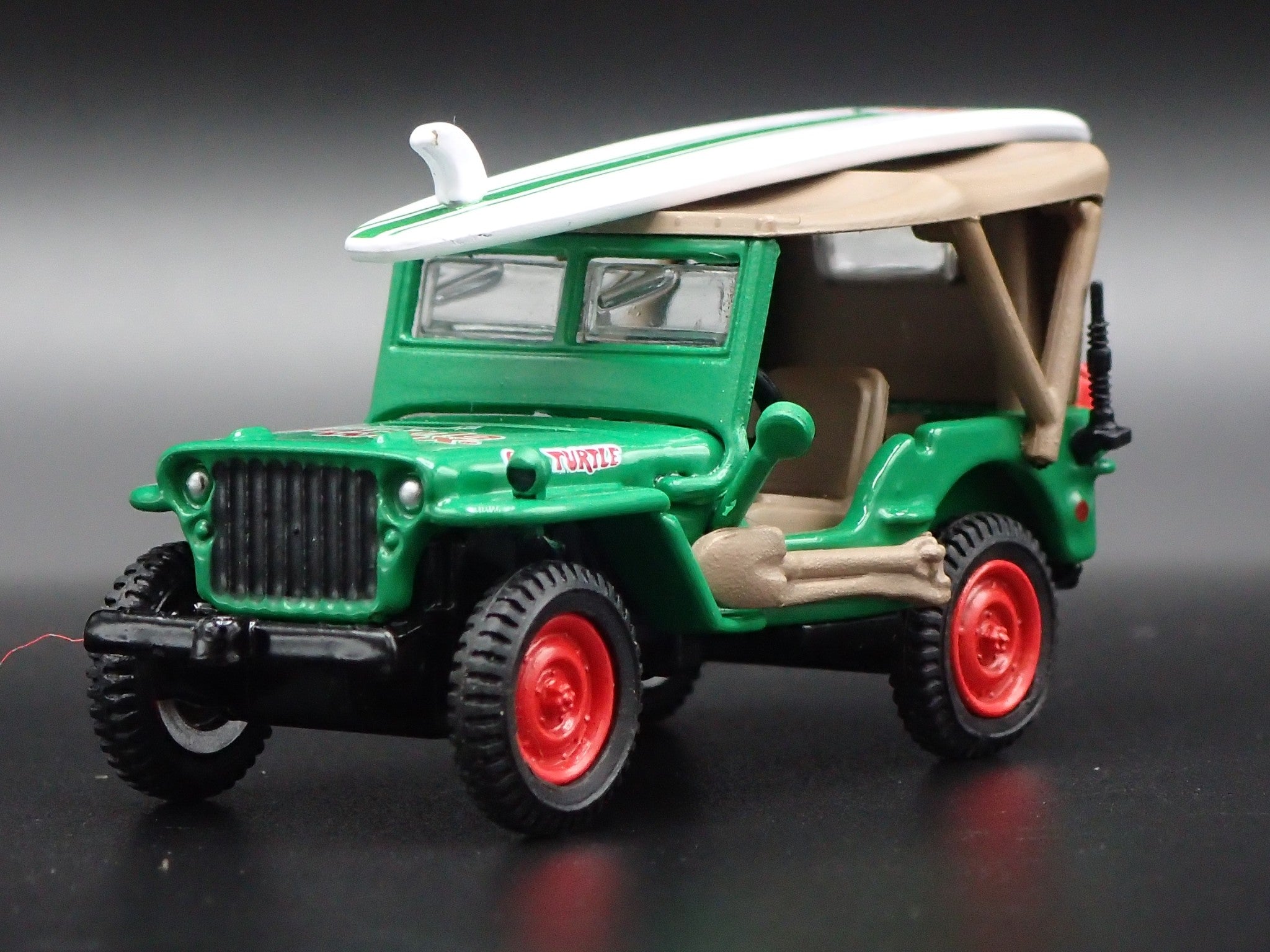 1941-1945 JEEP MB WILLYS USA TURTLE WAX 1:64 SCALE DIORAMA DIECAST MOD ...