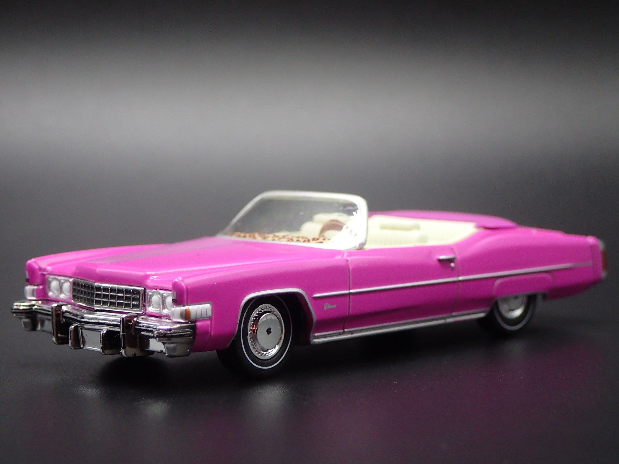 1974 74 CADILLAC CADDY ELDORADO CONVERTIBLE 1:64 SCALE DIORAMA DIECAST ...