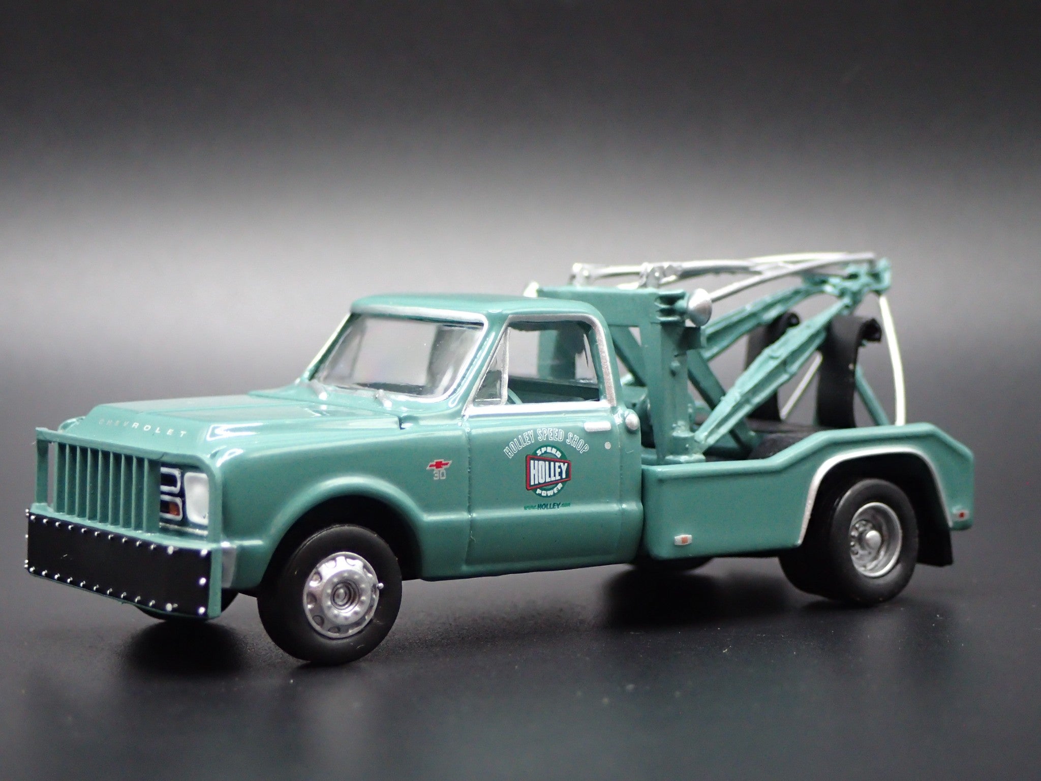 1967 CHEVY CHEVROLET C30 WRECKER TOW TRUCK HOLLEY 1:64 SCALE DIECAST M ...