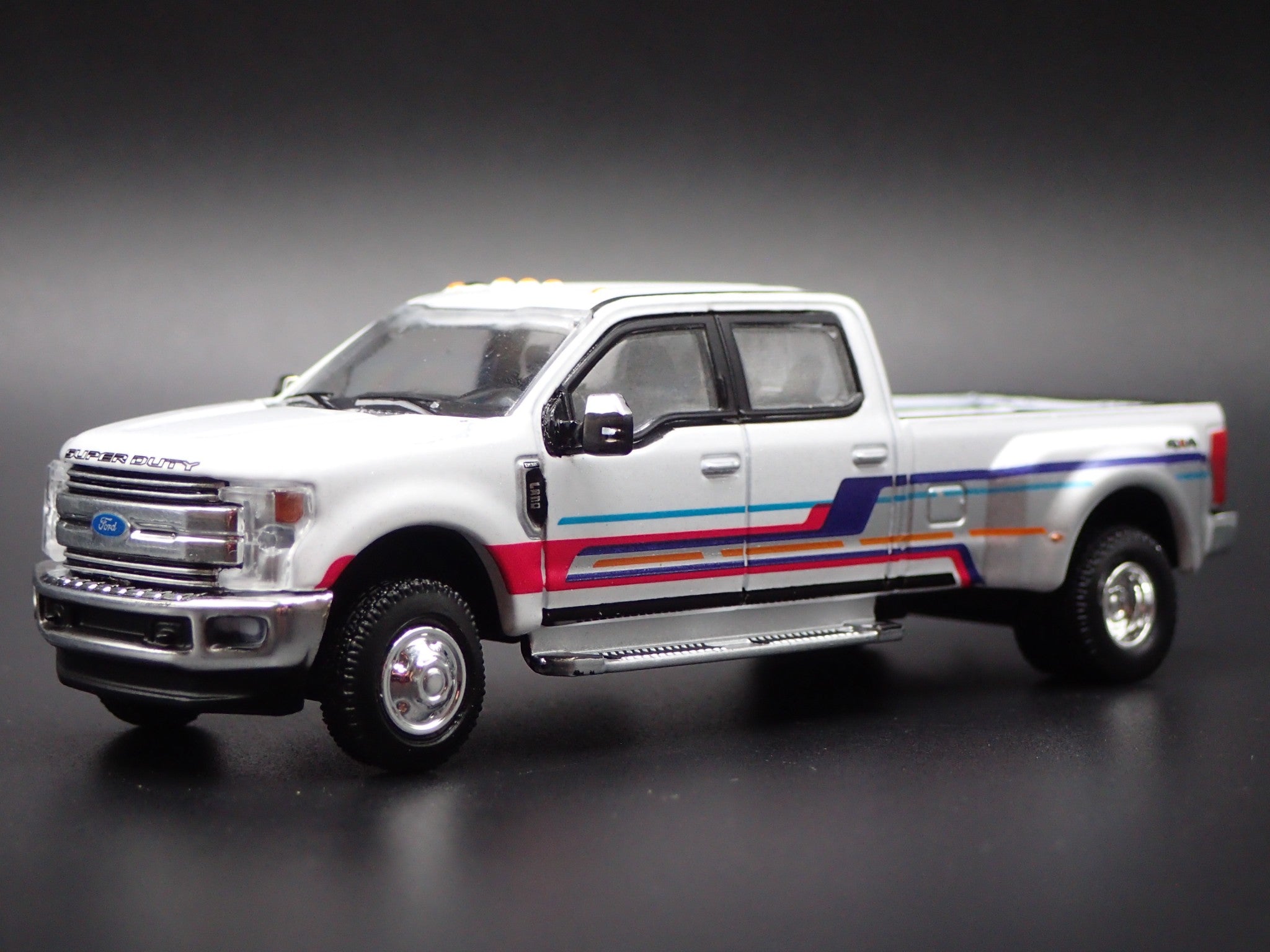 2019 19 FORD F350 DUALLY PICKUP TRUCK w HITCH WHITE 1:64 SCALE DIECAST ...