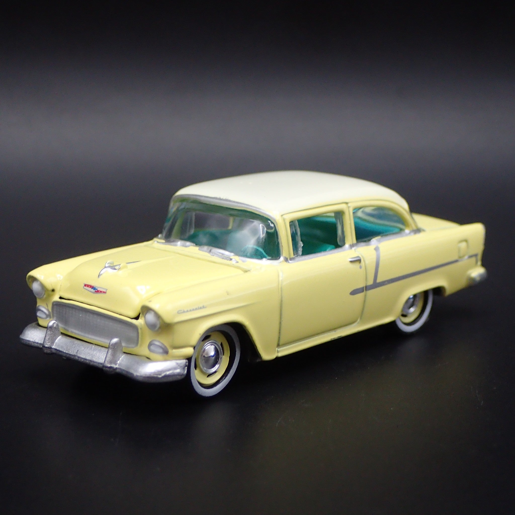 1955 55 CHEVY CHEVROLET BEL AIR 210 YELLOW 1:64 SCALE DIORAMA DIECAST ...