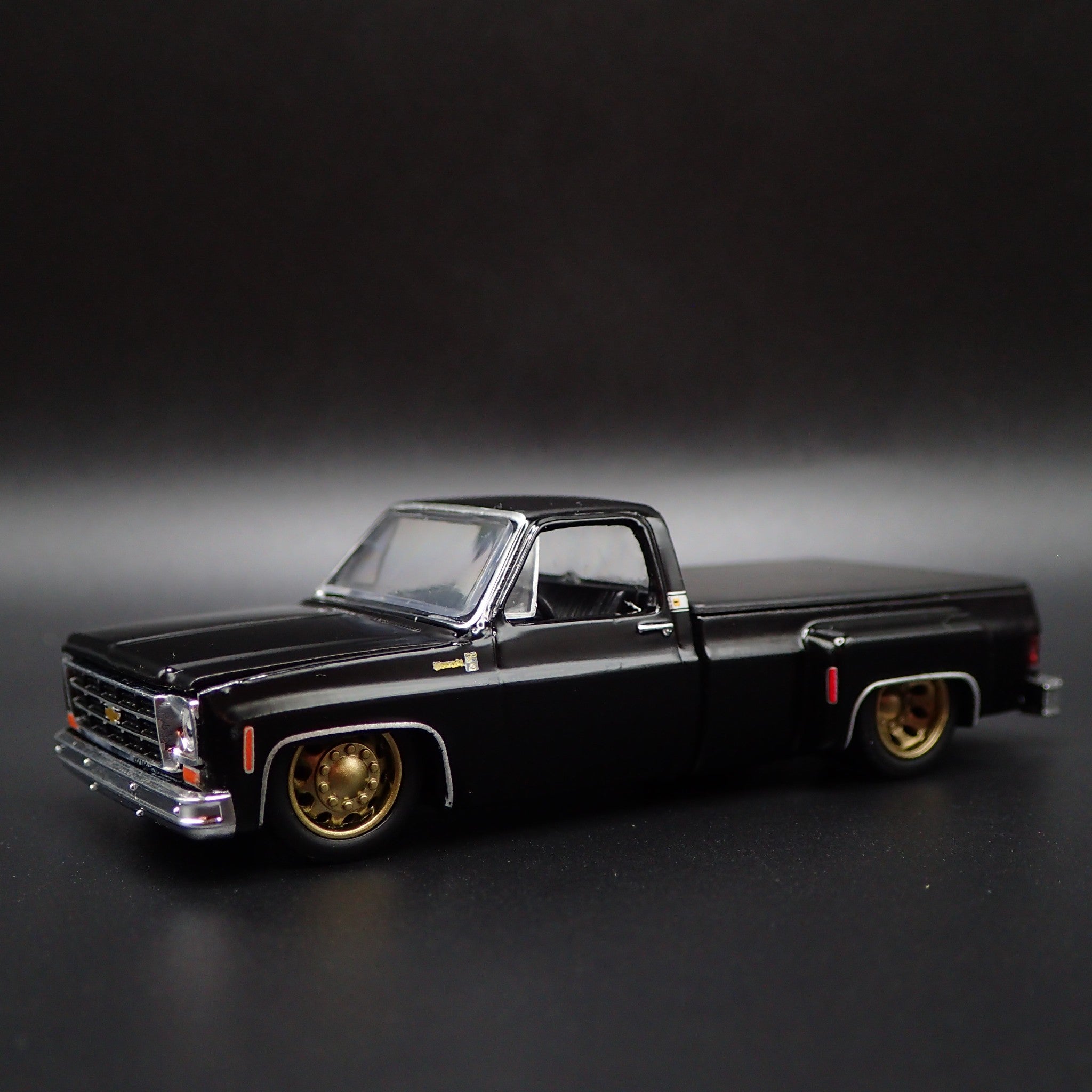1978 CHEVY CHEVROLET SILVERADO 30 DUALLY SQUAREBODY TRUCK 1/64 DIECAST ...