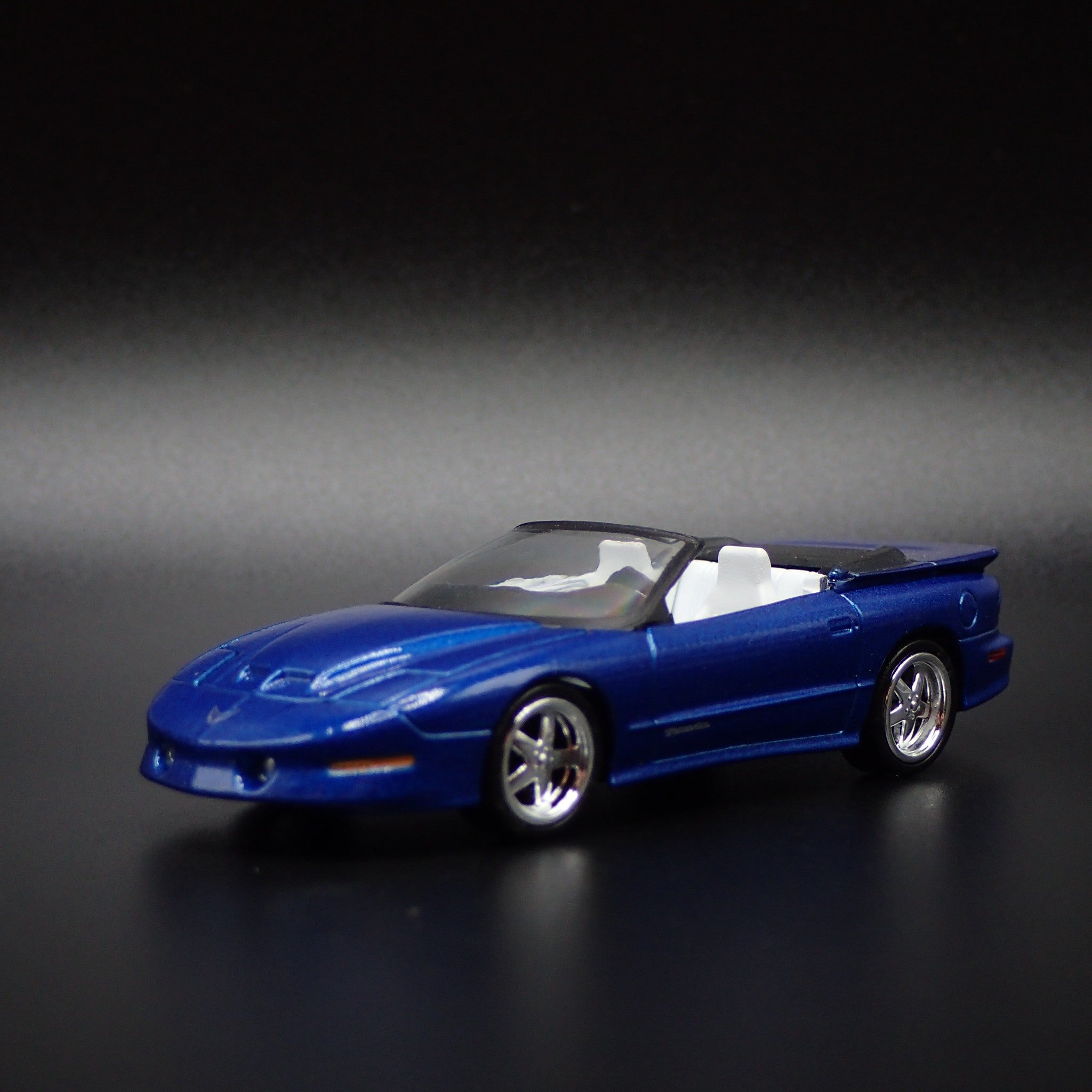 1996 96 PONTIAC FIREBIRD TRANS AM T/A CONVERTIBLE 1:64 SCALE DIECAST M ...