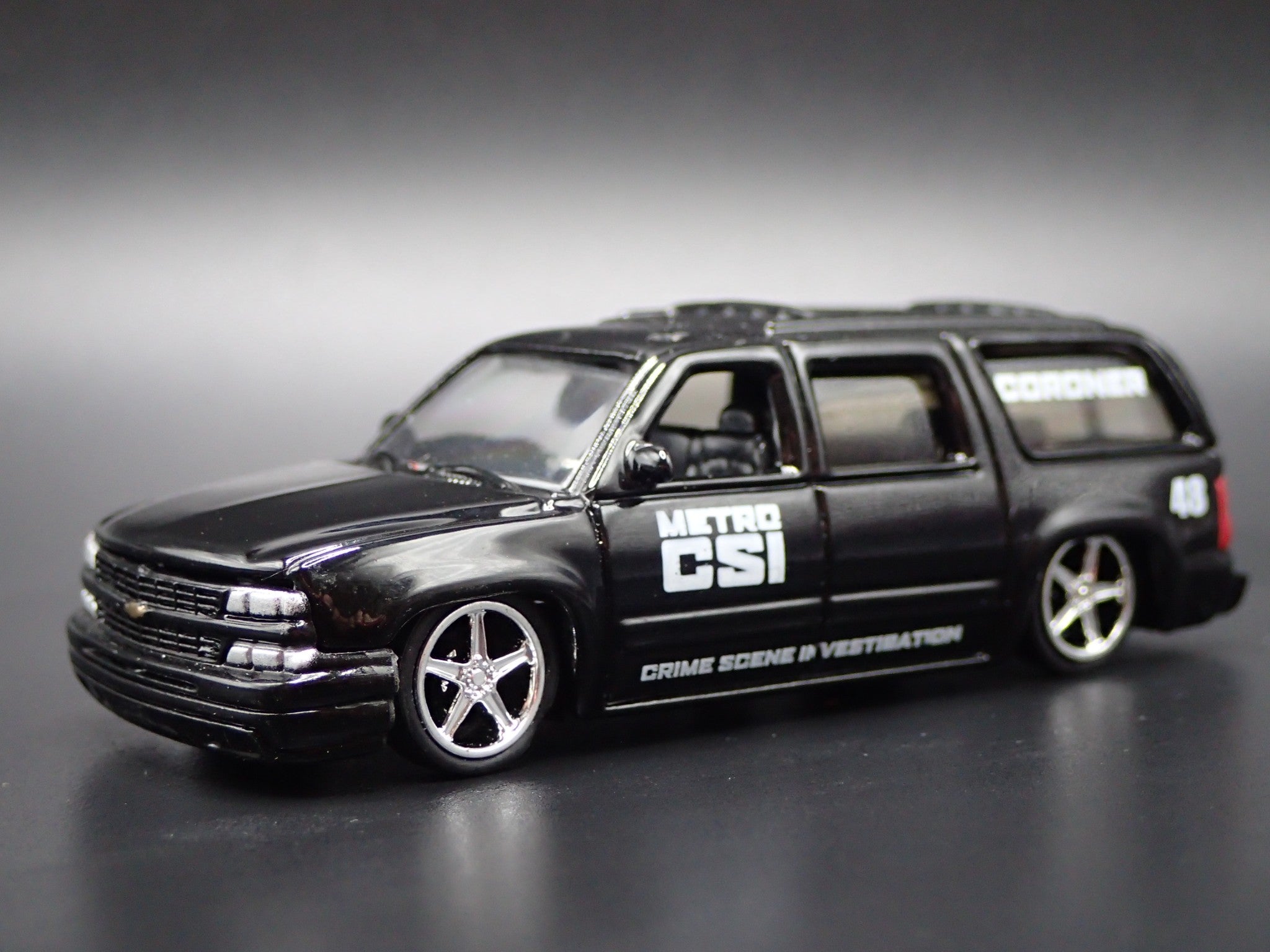 2000-2006 CHEVY CHEVROLET SUBURBAN CSI CORONER 1/64 SCALE DIECAST MODE ...