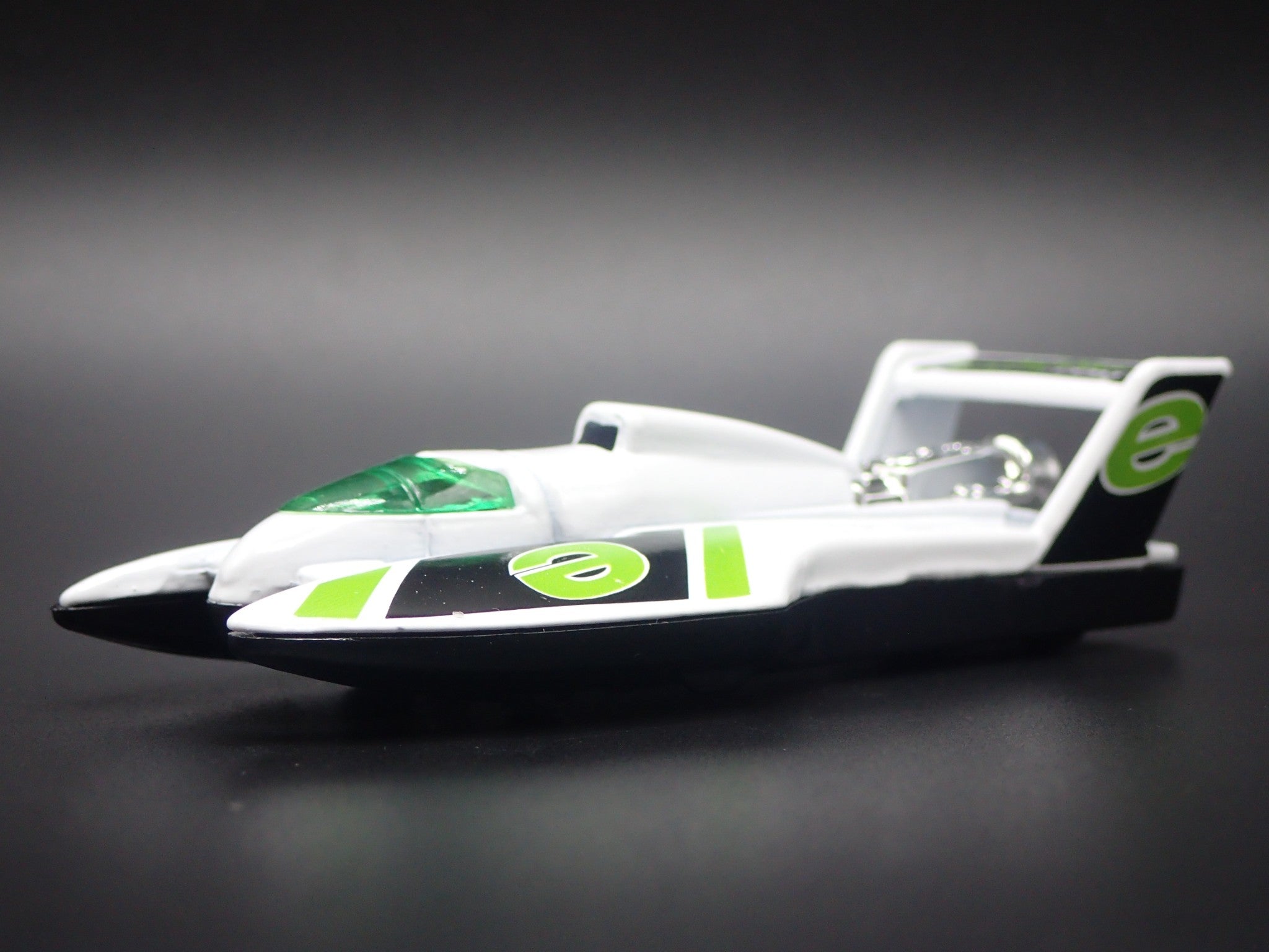 HYDROPLANE RACE BOAT HOT WHEELS ORGINALS 1:64 SCALE DIORAMA DIECAST MO ...