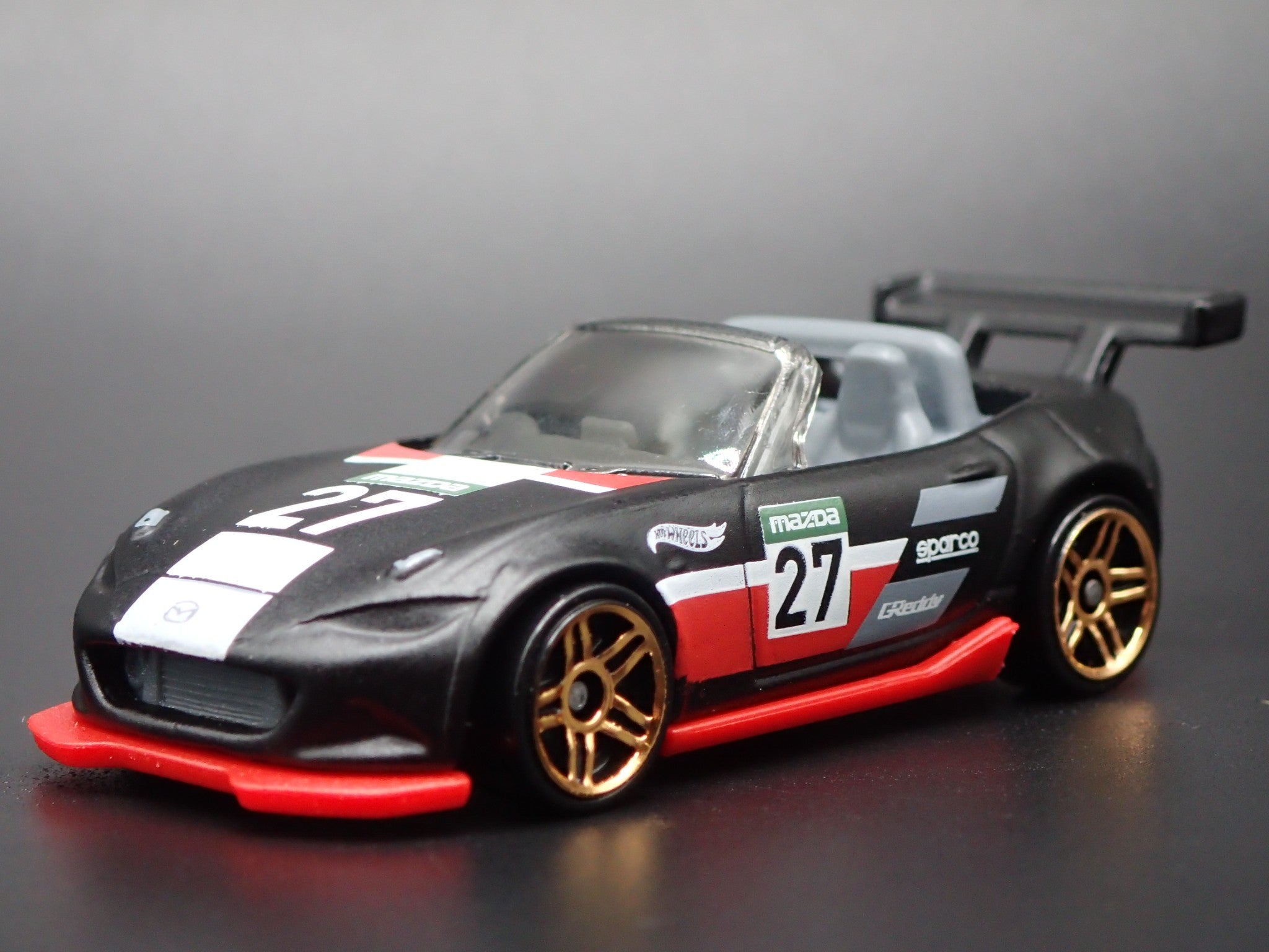 2015-2025 MAZDA MX5 MIATA CONVERTIBLE ND 1:64 SCALE DIORAMA DIECAST MO ...