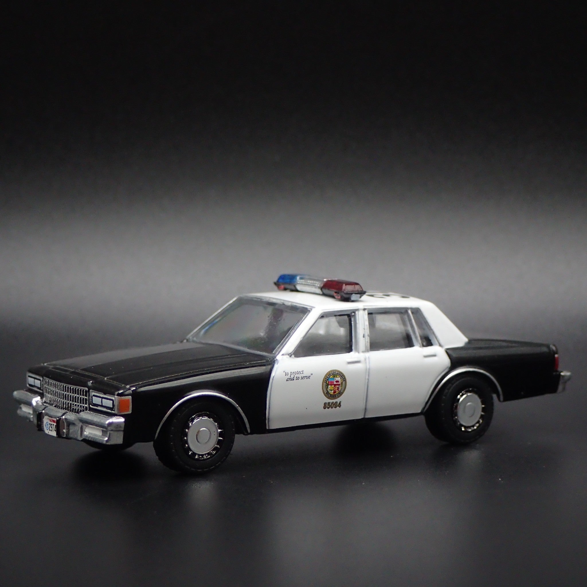 1986 86 CHEVY CHEVROLET CAPRICE LAPD, CA 1/64 SCALE DIORAMA DIECAST MO ...
