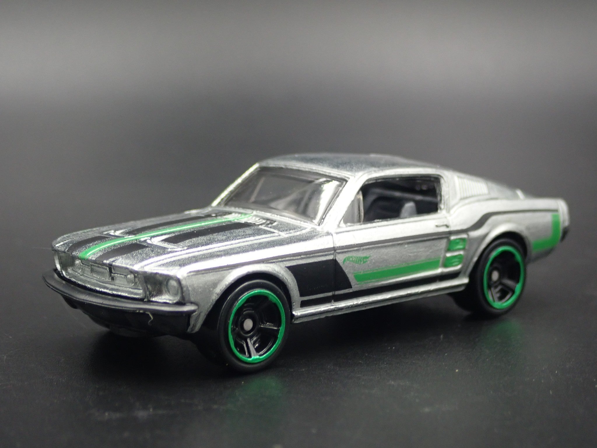1967 67 FORD MUSTANG FASTBACK SILVER 1:64 SCALE COLLECTIBLE DIECAST MO ...