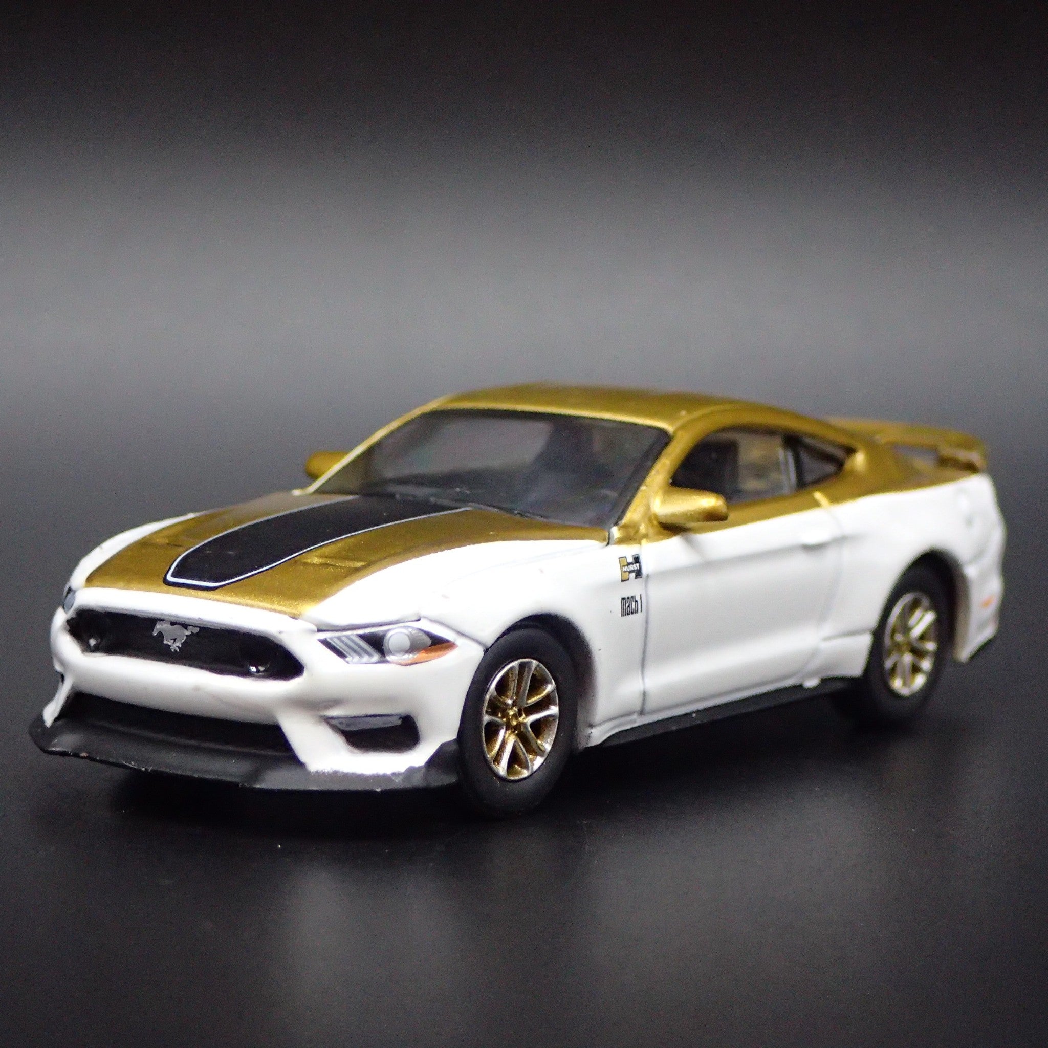 2021-2023 FORD MUSTANG MACH 1 HURST EDITION 1/64 SCALE DIORAMA DIECAST ...