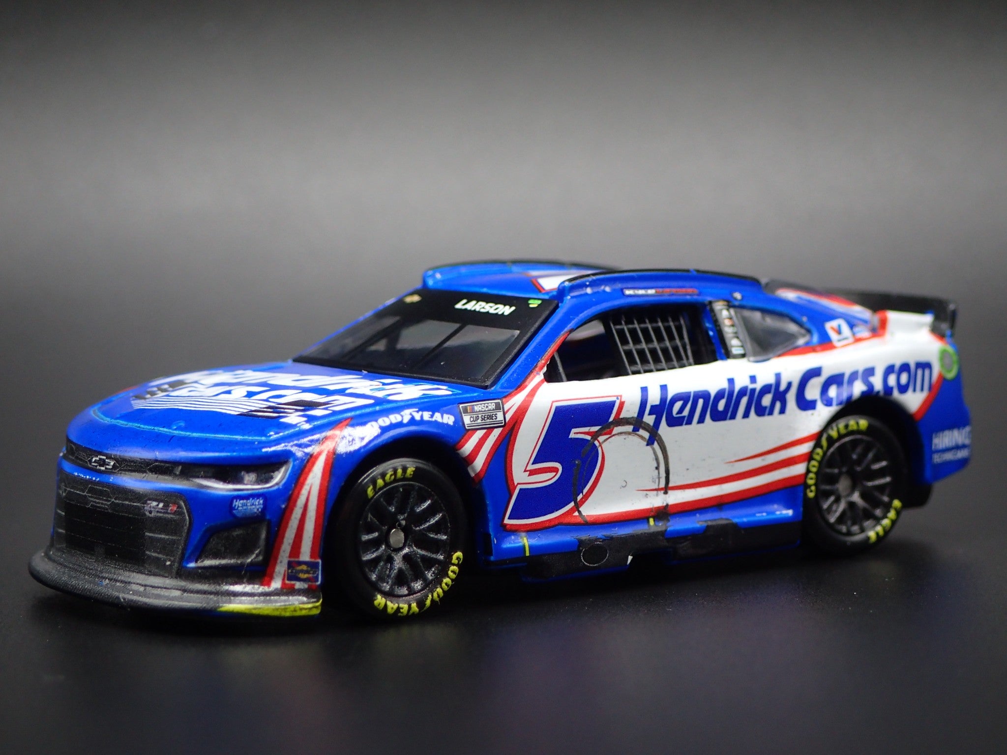 2024 CHEVY CAMARO ZL1 5 KYLE LARSON HENDRICKCARS NASCAR 1:64 DIECAST M ...