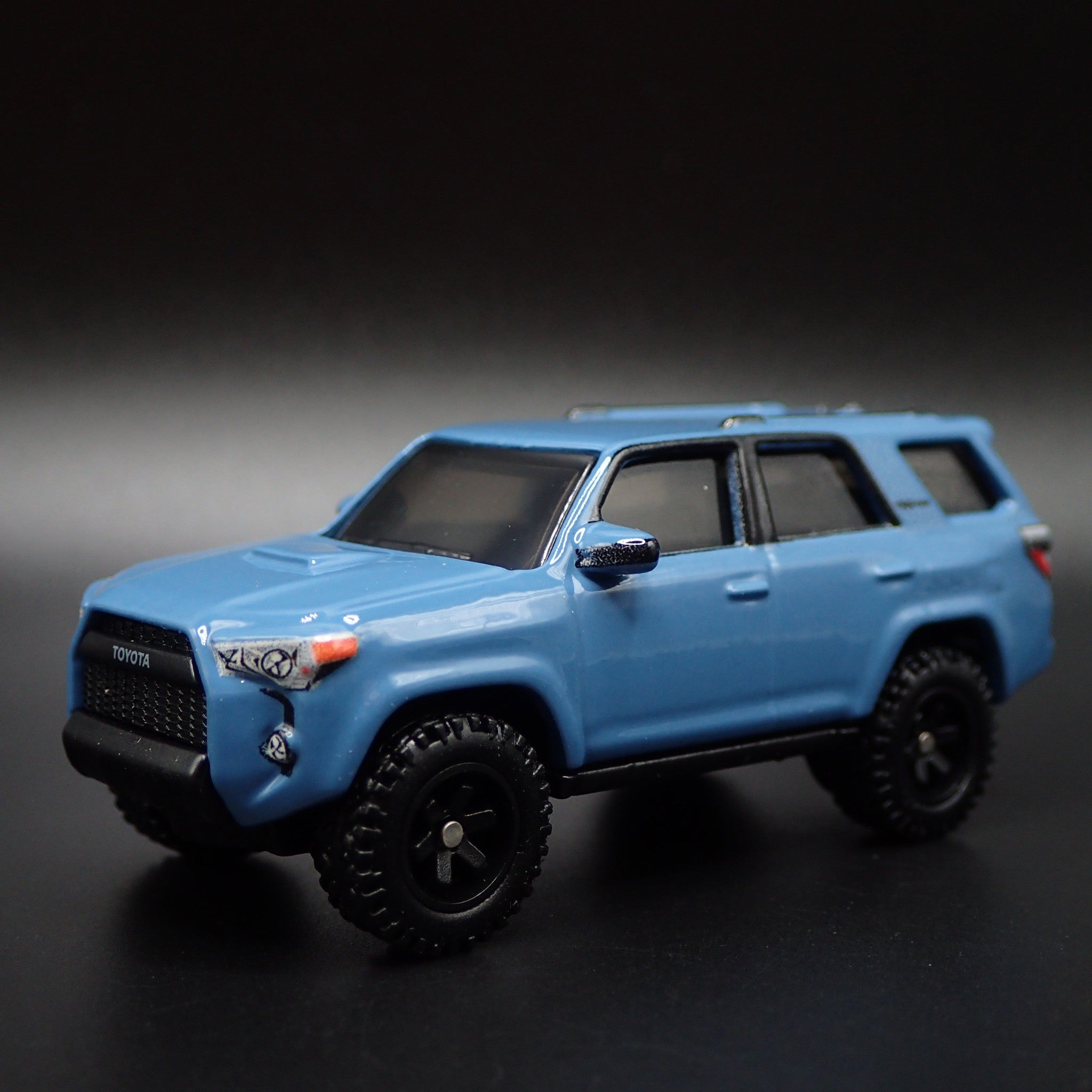 2010-2024 TOYOTA 4RUNNER SUV 1/64 SCALE COLLECTIBLE DIORAMA DIECAST MO ...