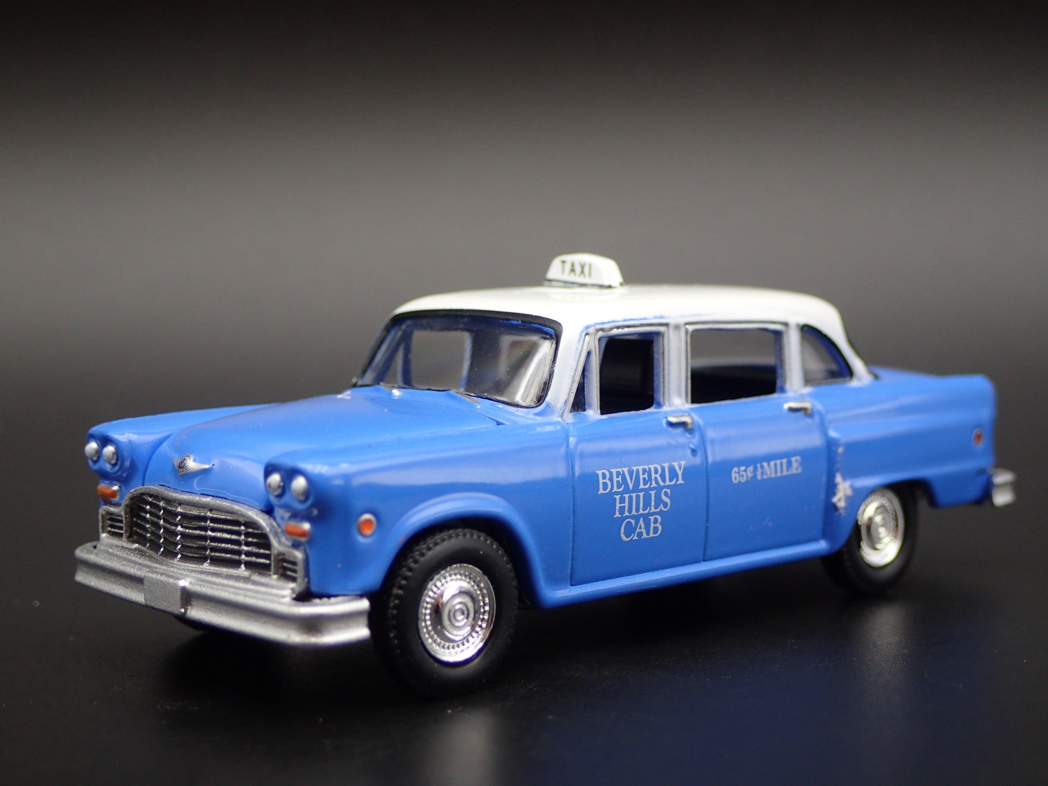 1971 71 CHECKER TAXI BEVERLY HILLS CAB CO. 1:64 SCALE DIORAMA DIECAST ...