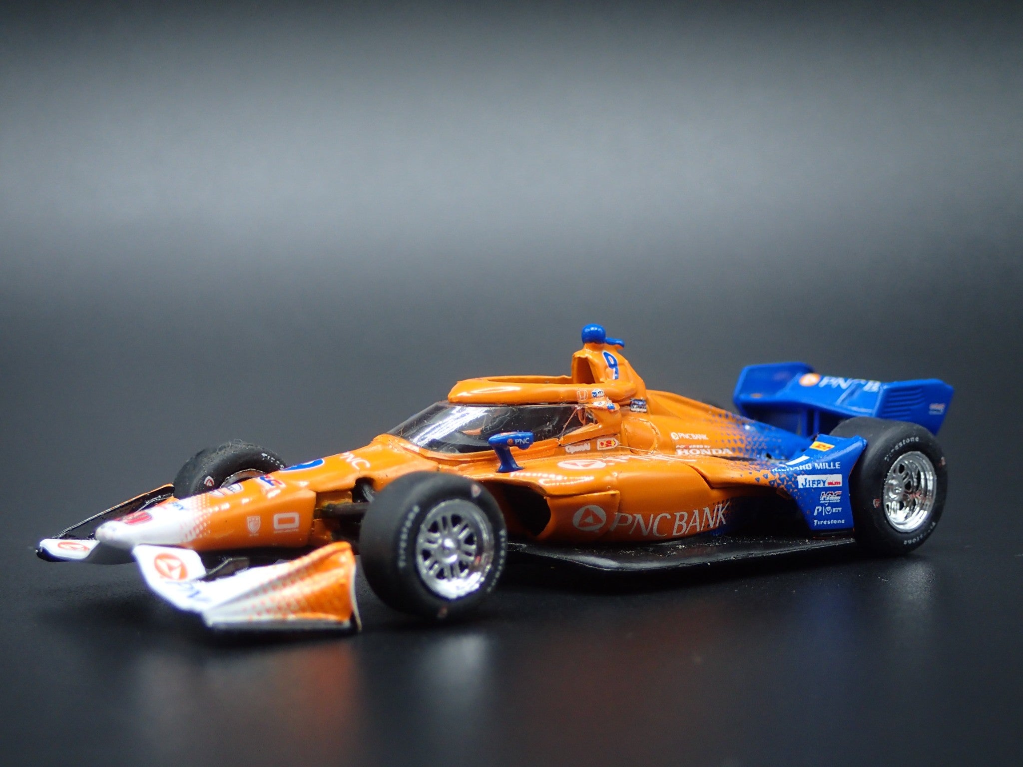 2025 INDY CAR RACING HONDA #9 SCOTT DIXON PNC BANK 1:64 SCALE DIECAST ...