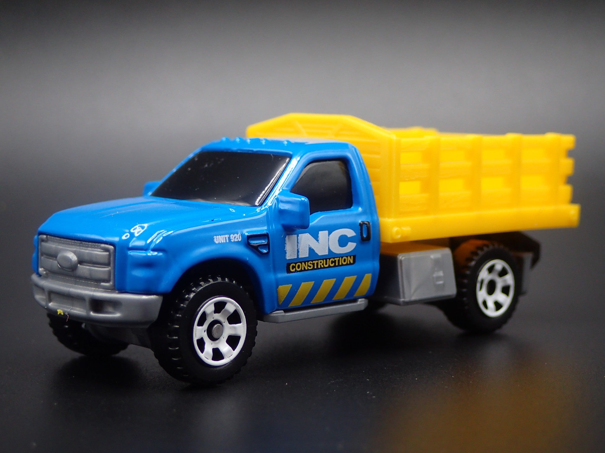 2017-2022 FORD F350 STAKE BED PICKUP TRUCK BLUE 1:64 MB SCALE DIECAST ...