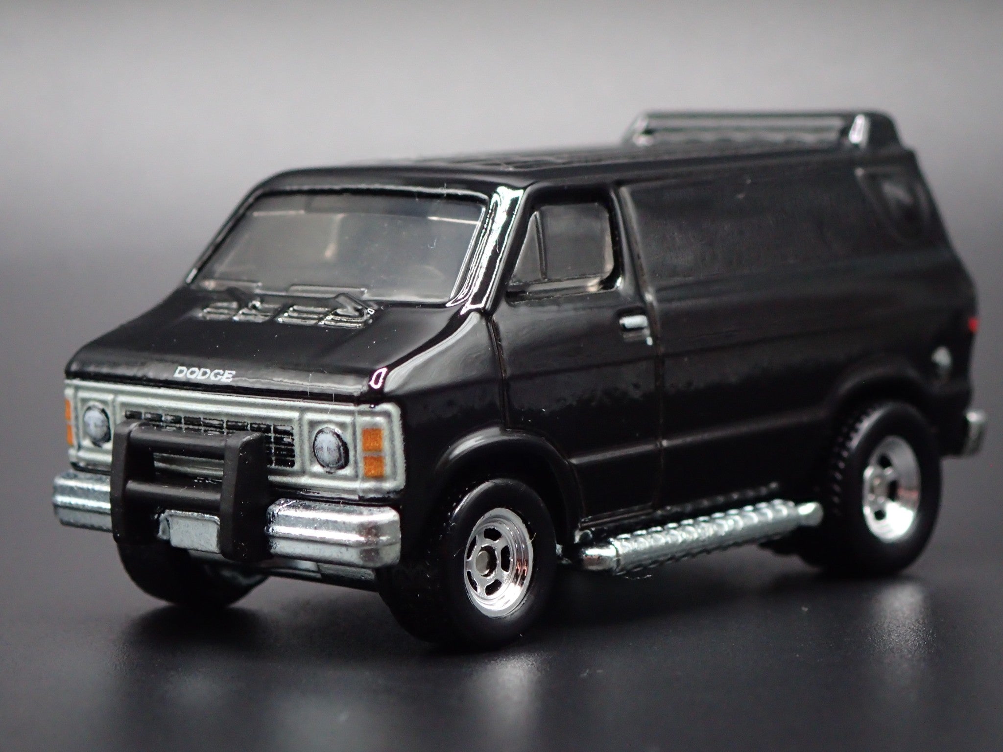 1979-1997 DODGE RAM VAN BLACK 1:64 SCALE COLLECTIBLE DIORAMA DIECAST M ...