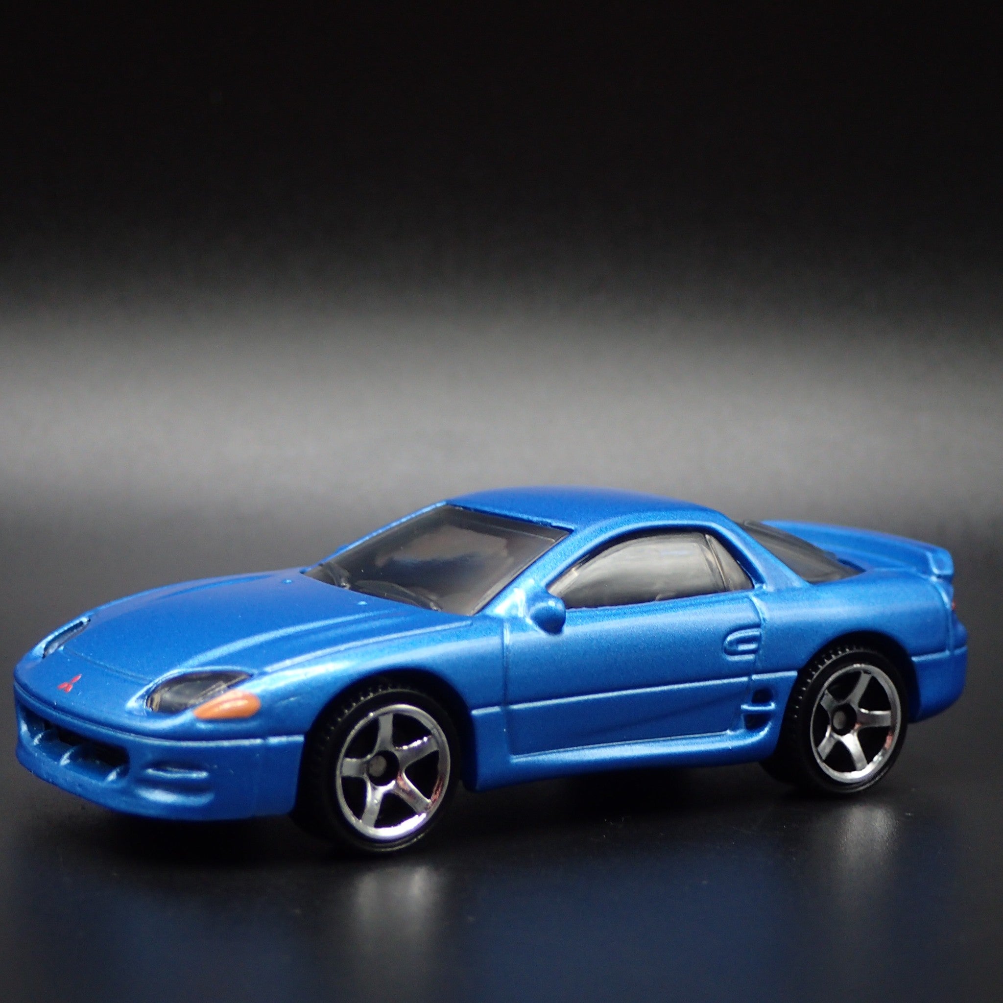 1990-2000 MITSUBISHI GTO 3000GT 1:64 SCALE COLLECTIBLE DIORAMA DIECAST ...