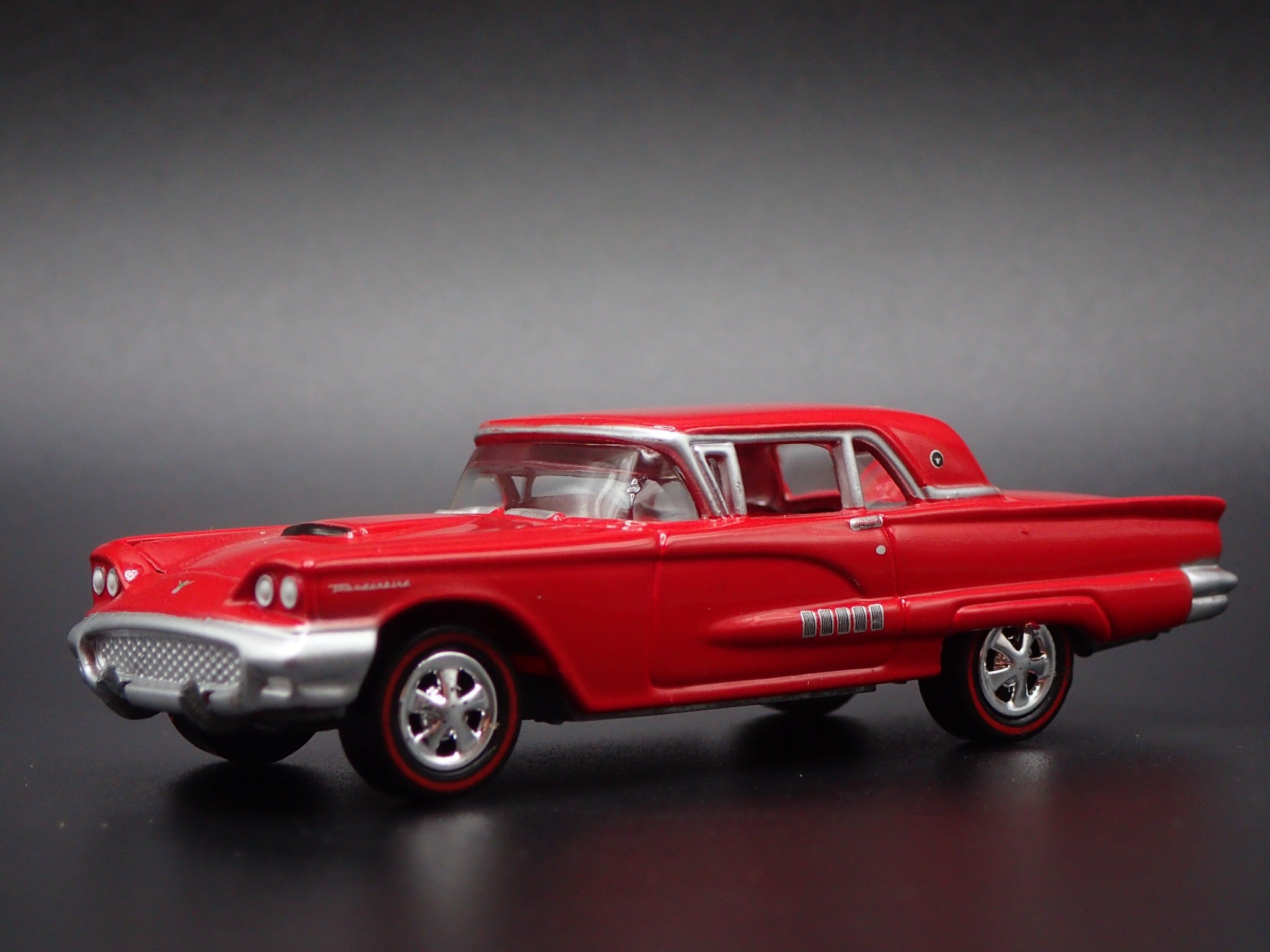 1958 58 FORD THUNDERBIRD TBIRD 1:64 SCALE COLLECTIBLE DIORAMA DIECAST ...
