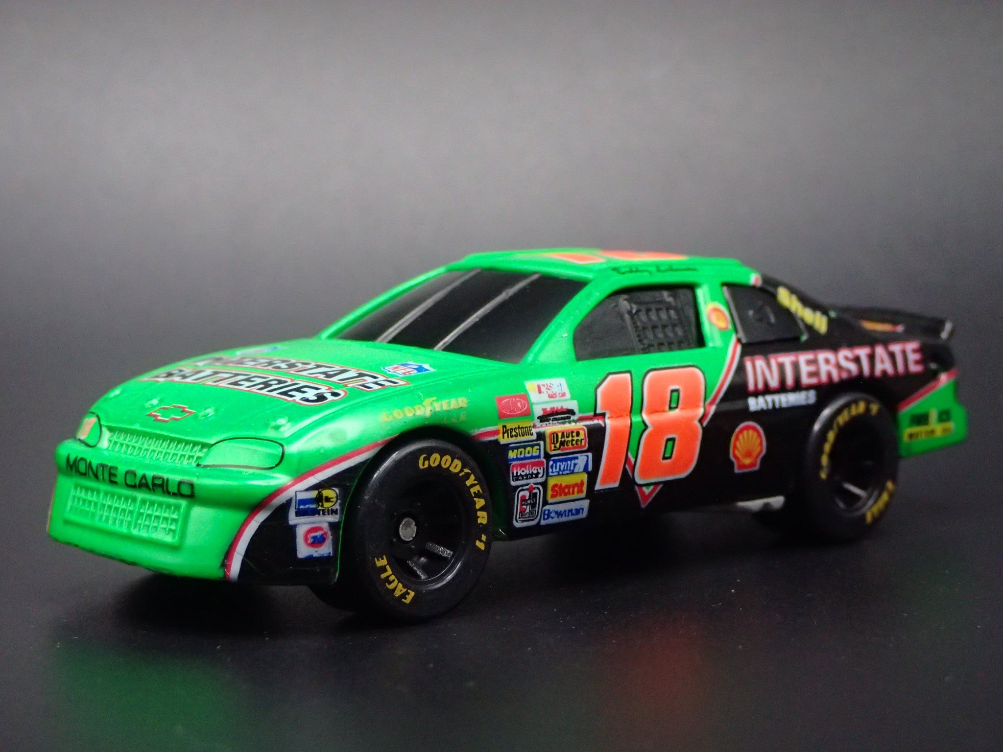 1996 CHEVY CHEVROLET MONTE CARLO 18 BOBBY LABONTE NASCAR 1:64 DIECAST ...