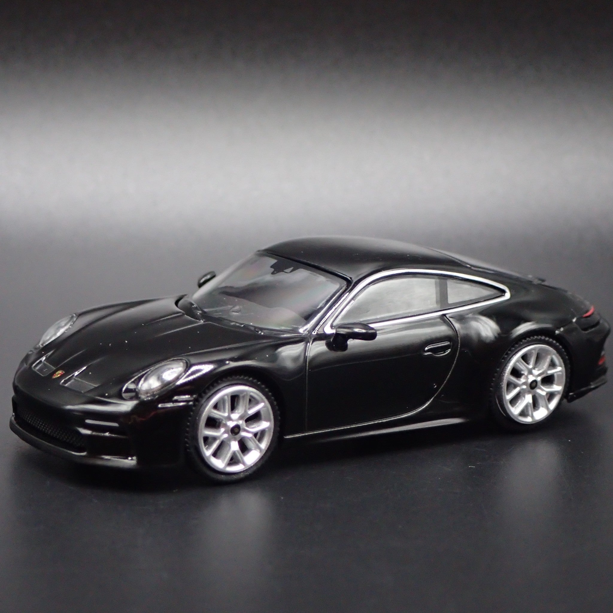 2018-2025 PORSCHE 911 GT3 TOURING 992 BLACK 1:64 SCALE DIORAMA DIECAST ...
