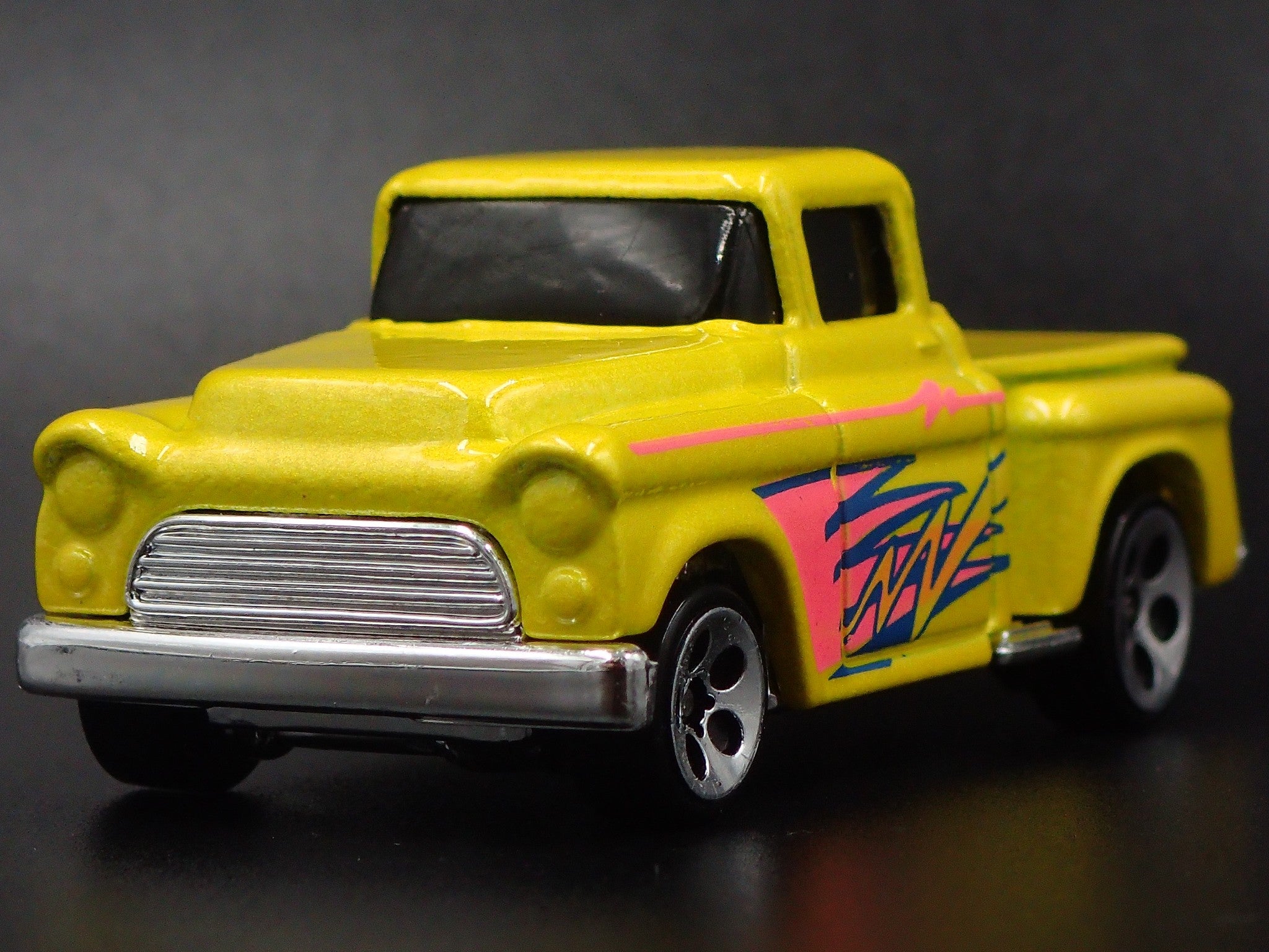 1956 56 CHEVY CHEVROLET STEPSIDE PICKUP TRUCK RARE 1:64 SCALE DIECAST ...