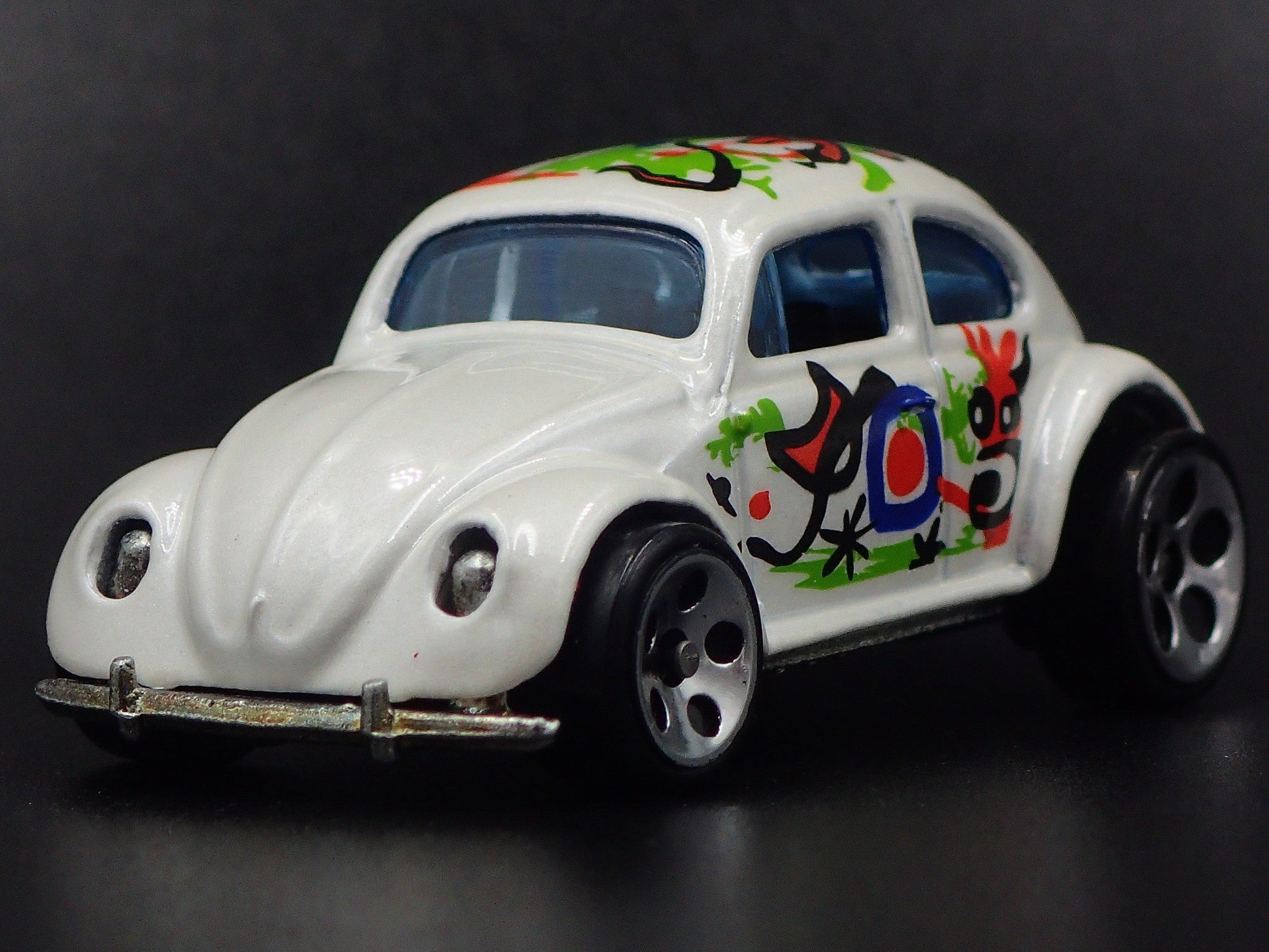 1960-1967 VW VOLKSWAGEN CLASSIC BEETLE BUG 1:64 SCALE DIORAMA DIECAST ...